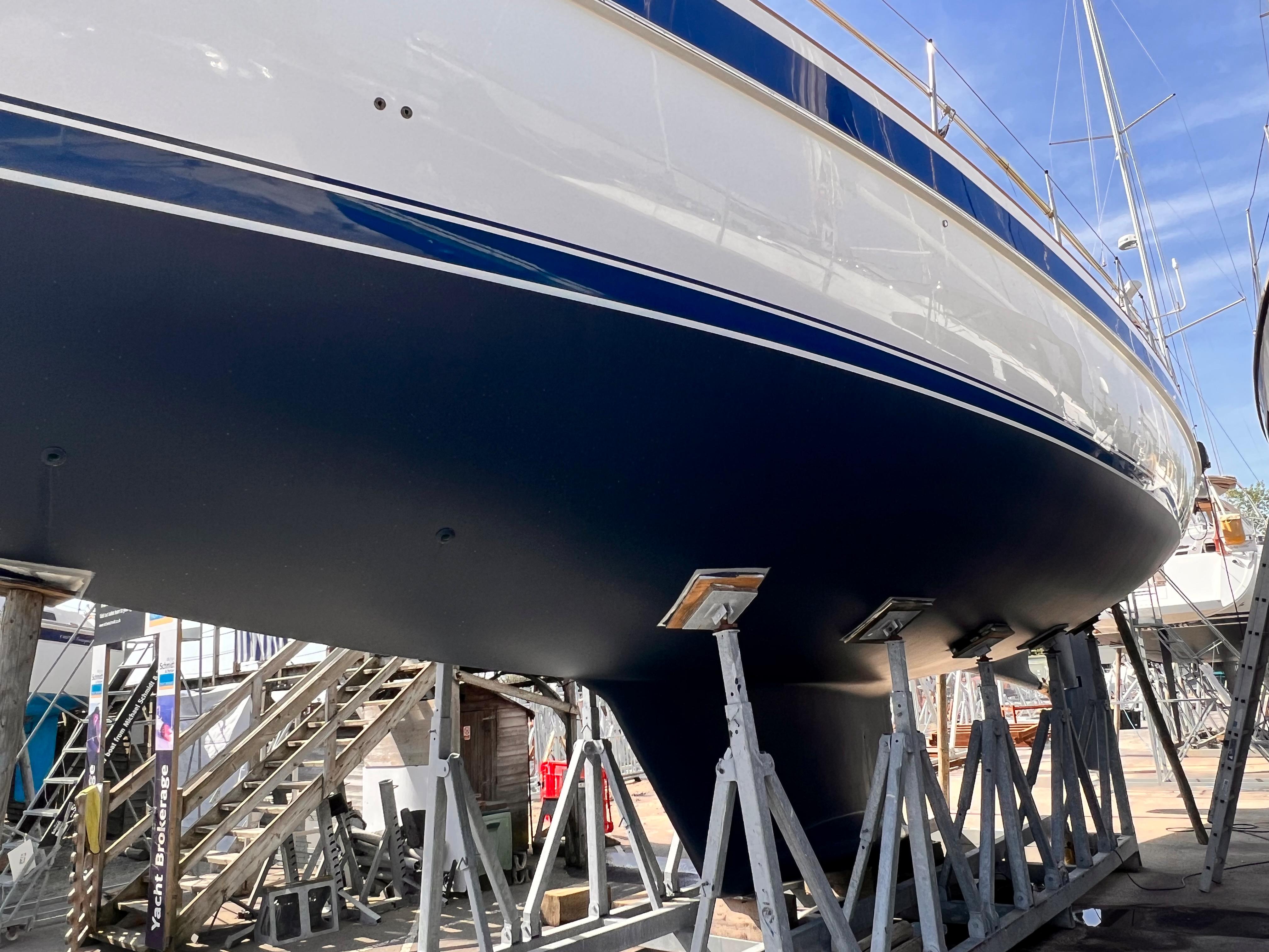 2004 Hallberg-Rassy 62 Centre Cockpit for sale - YachtWorld