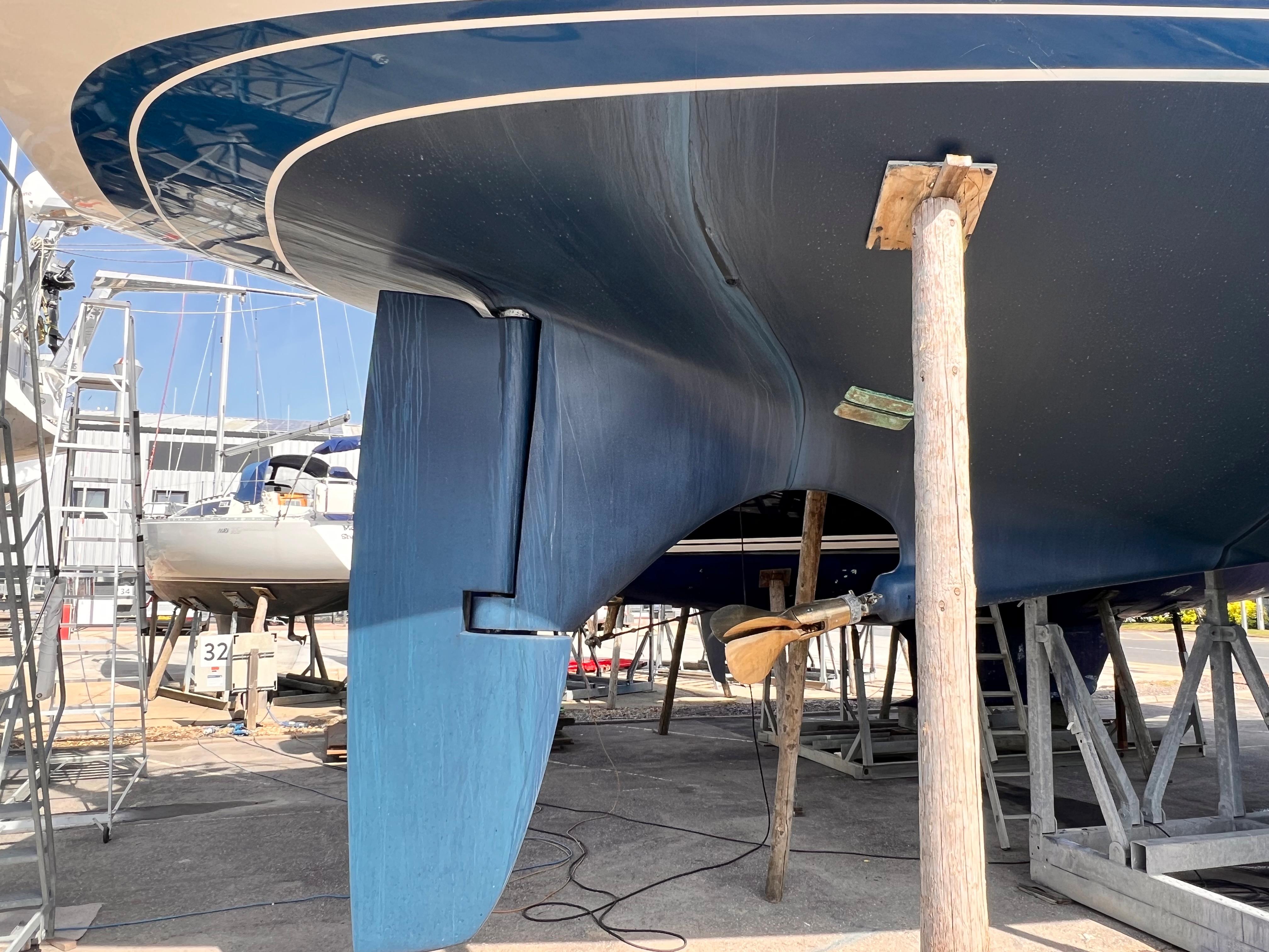 2004 Hallberg-Rassy 62 Centre Cockpit for sale - YachtWorld