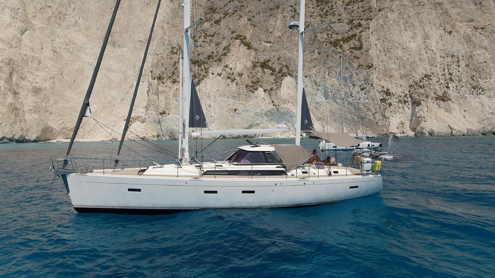 Used 2012 Amel 55 - 13 - Bouches-du-Rhône | TopBoats