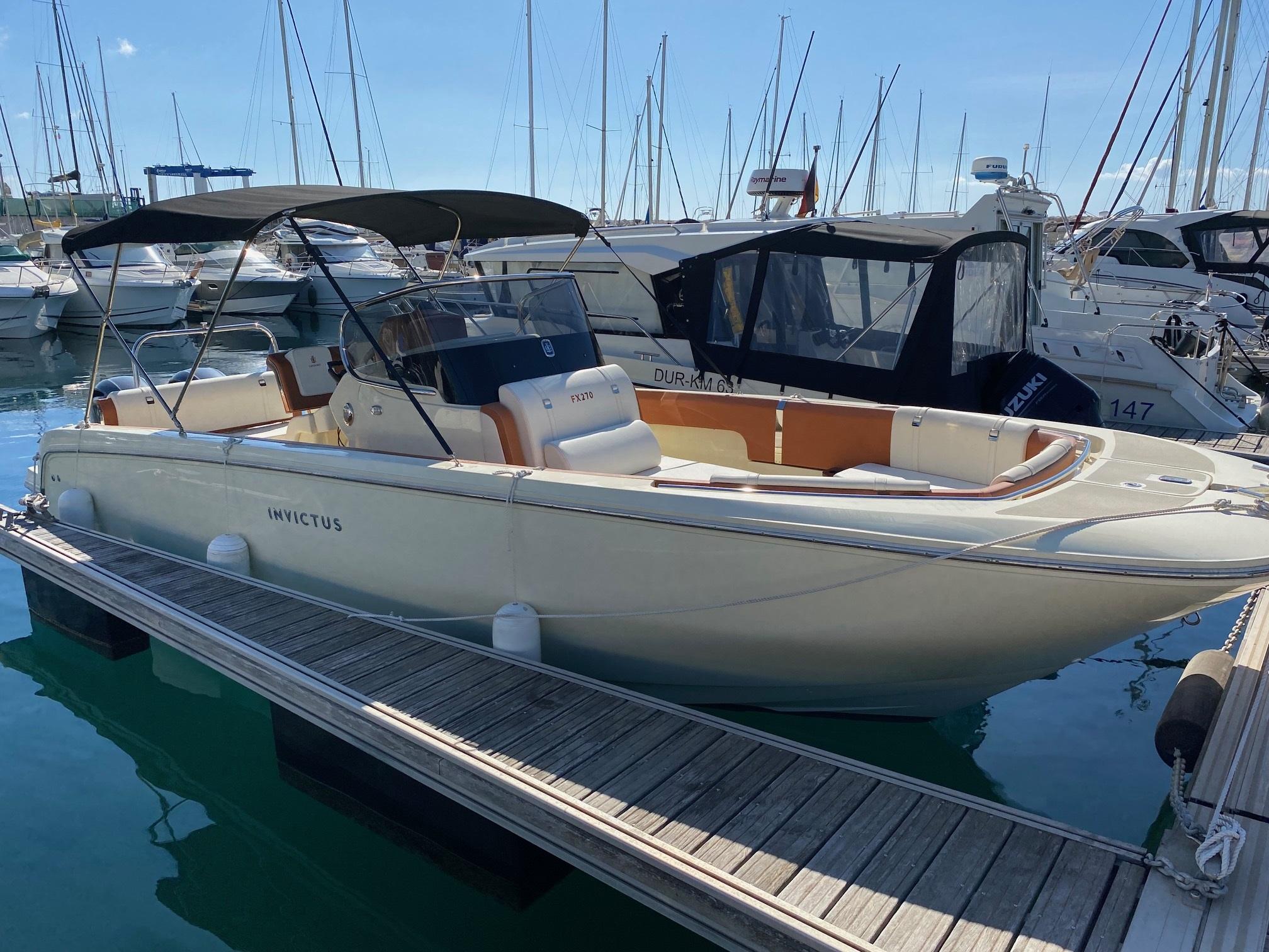 Neuf 2021 Invictus 270 FX - Var ( 83 ) | Annonces du Bateau