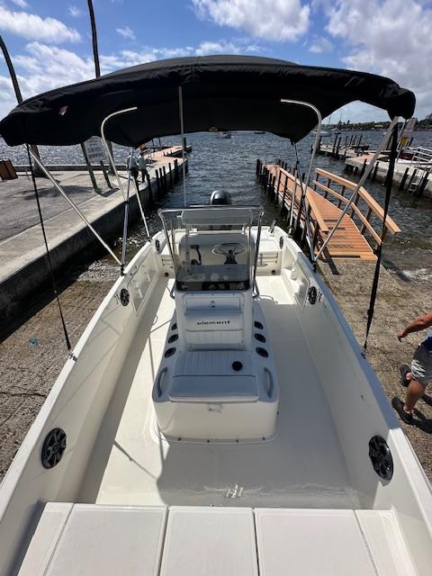 2016 Bayliner F18 Element Center Console for sale - YachtWorld