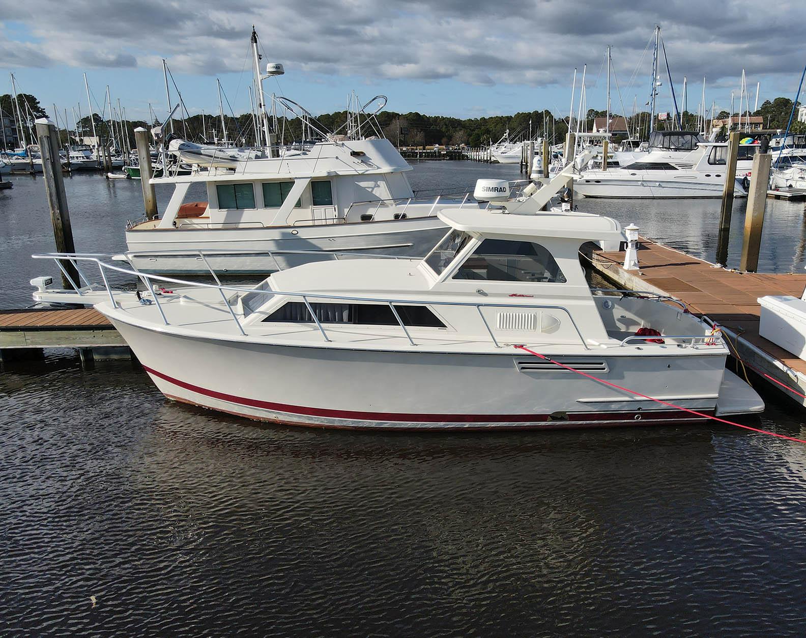 1967 Hatteras 28 Express Express Cruiser for sale - YachtWorld