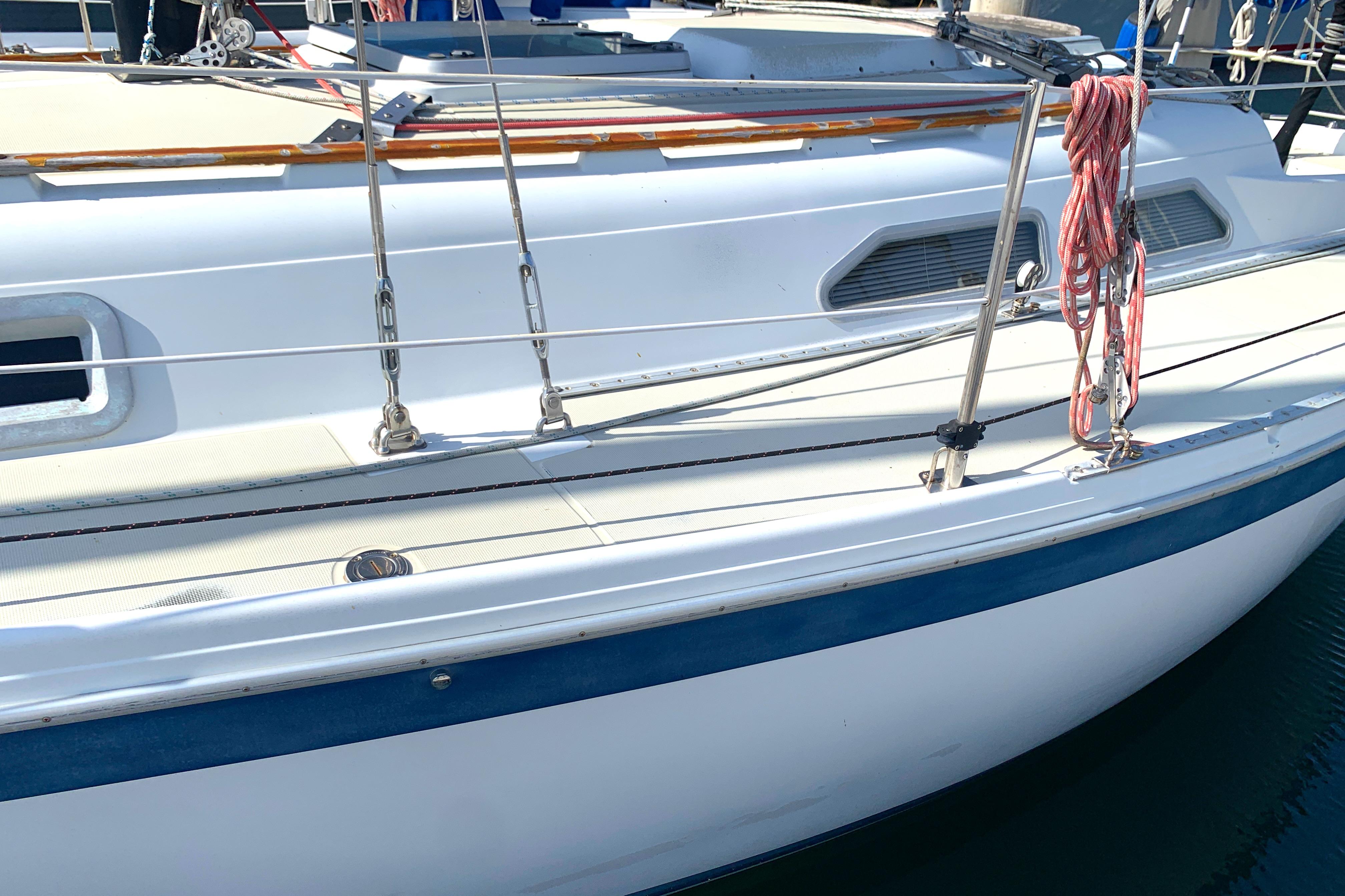 1984 Ericson 30 Plus Racer/Cruiser for sale - YachtWorld