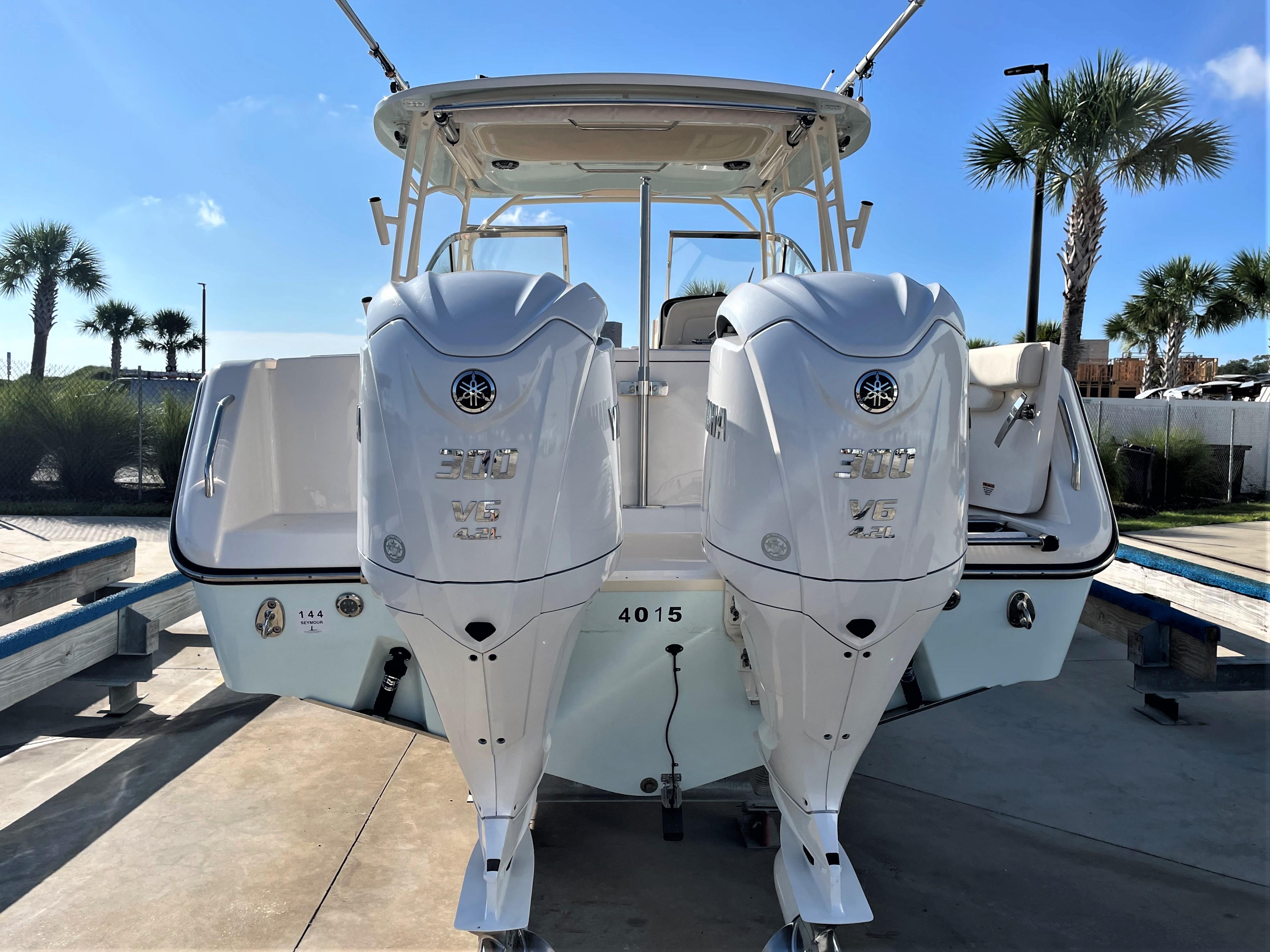 2021 Grady-White Freedom 307 Dual Console for sale - YachtWorld