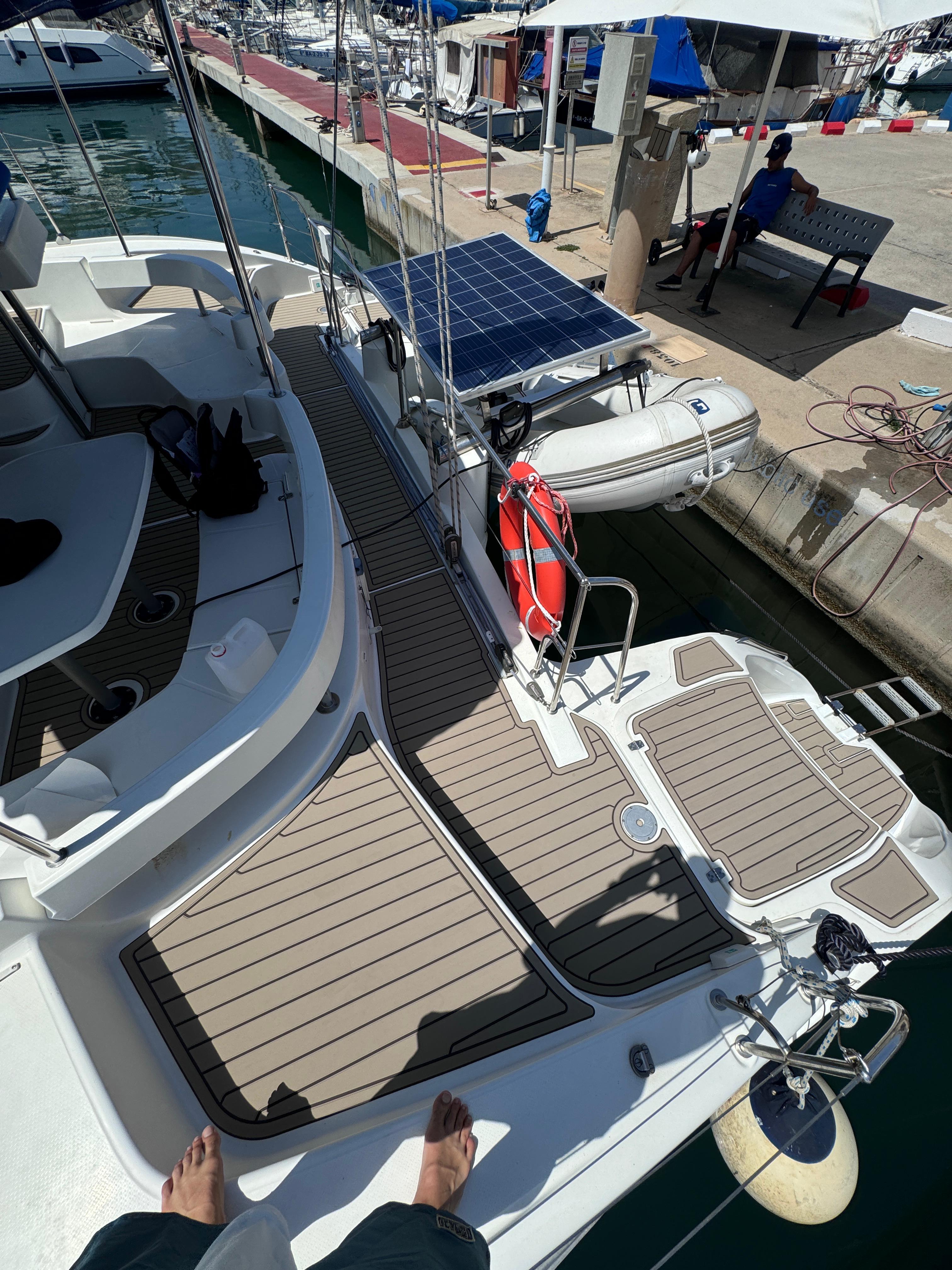 2006 Fountaine Pajot LAVEZZI 40 Catamaran for sale - YachtWorld