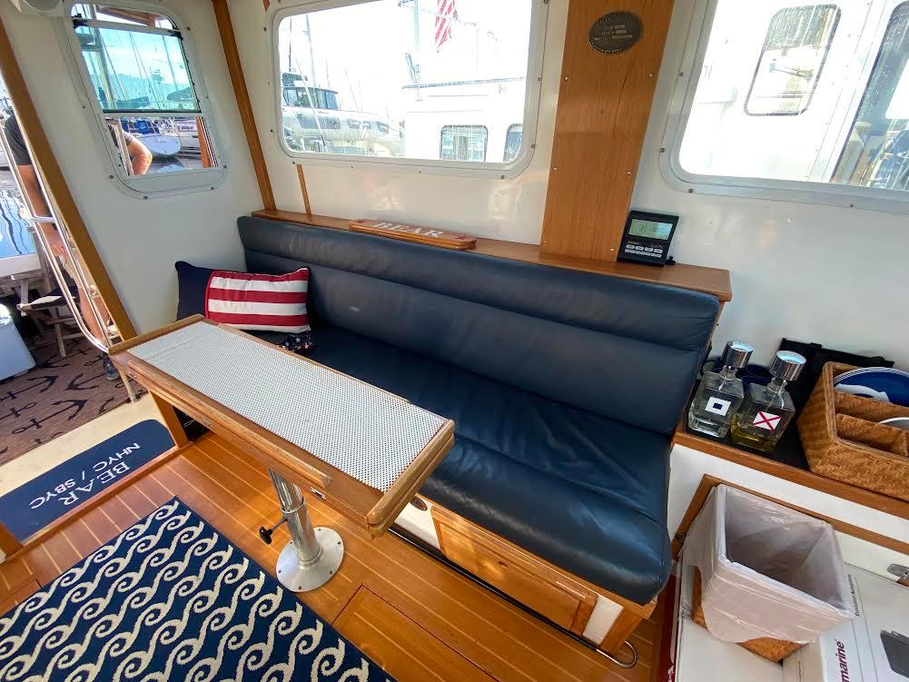 1997 MDI Flybridge Downeast Downeast (Fischerboote) Kaufen - YachtWorld