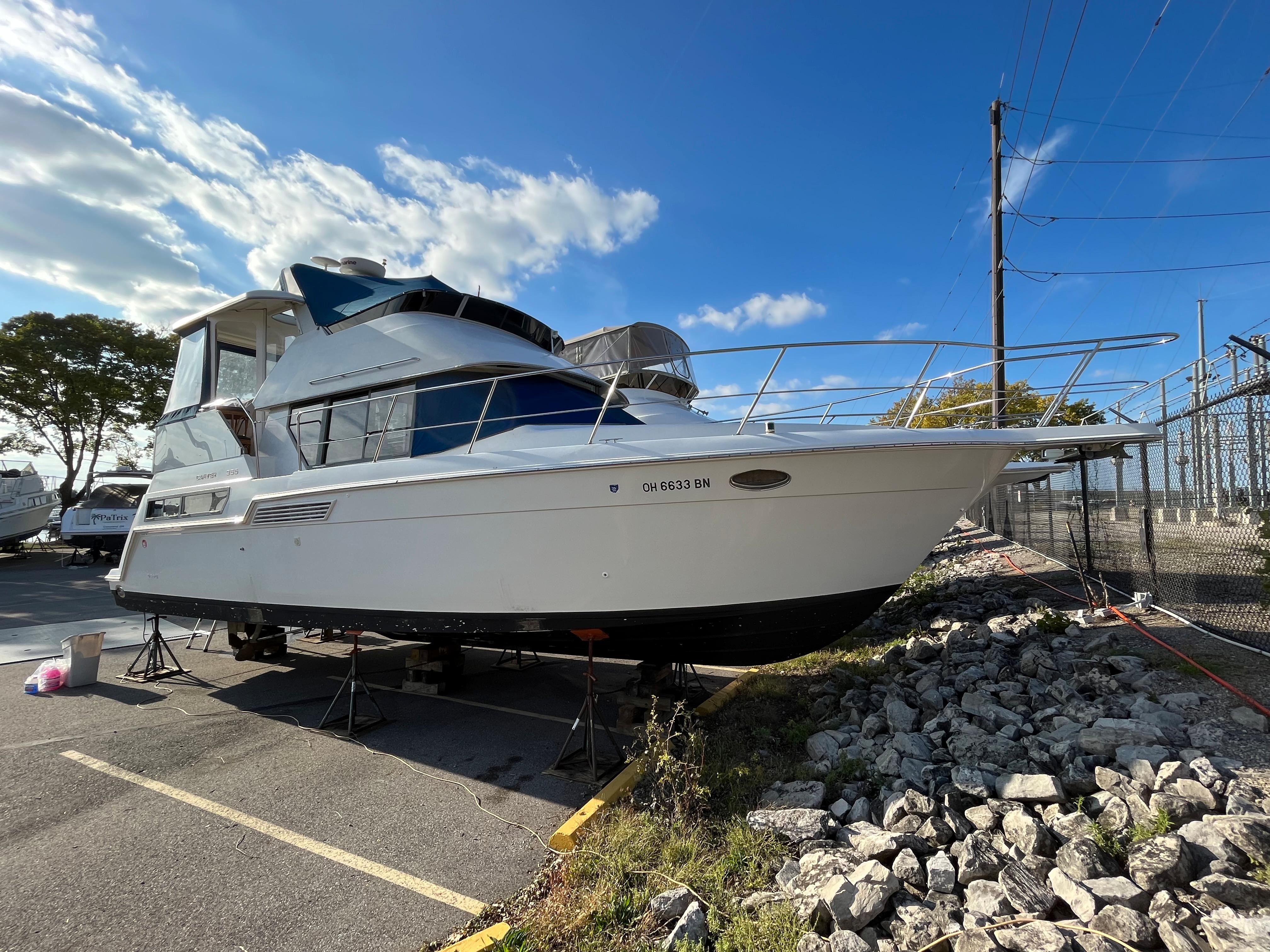1996 Carver 355 Aft Cabin Motorboot mit Achterkabine Kaufen - YachtWorld