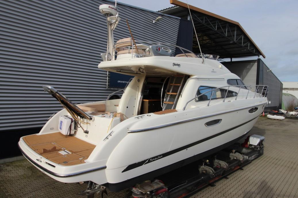 Used 2008 Cranchi Atlantique 50 | TopBoats