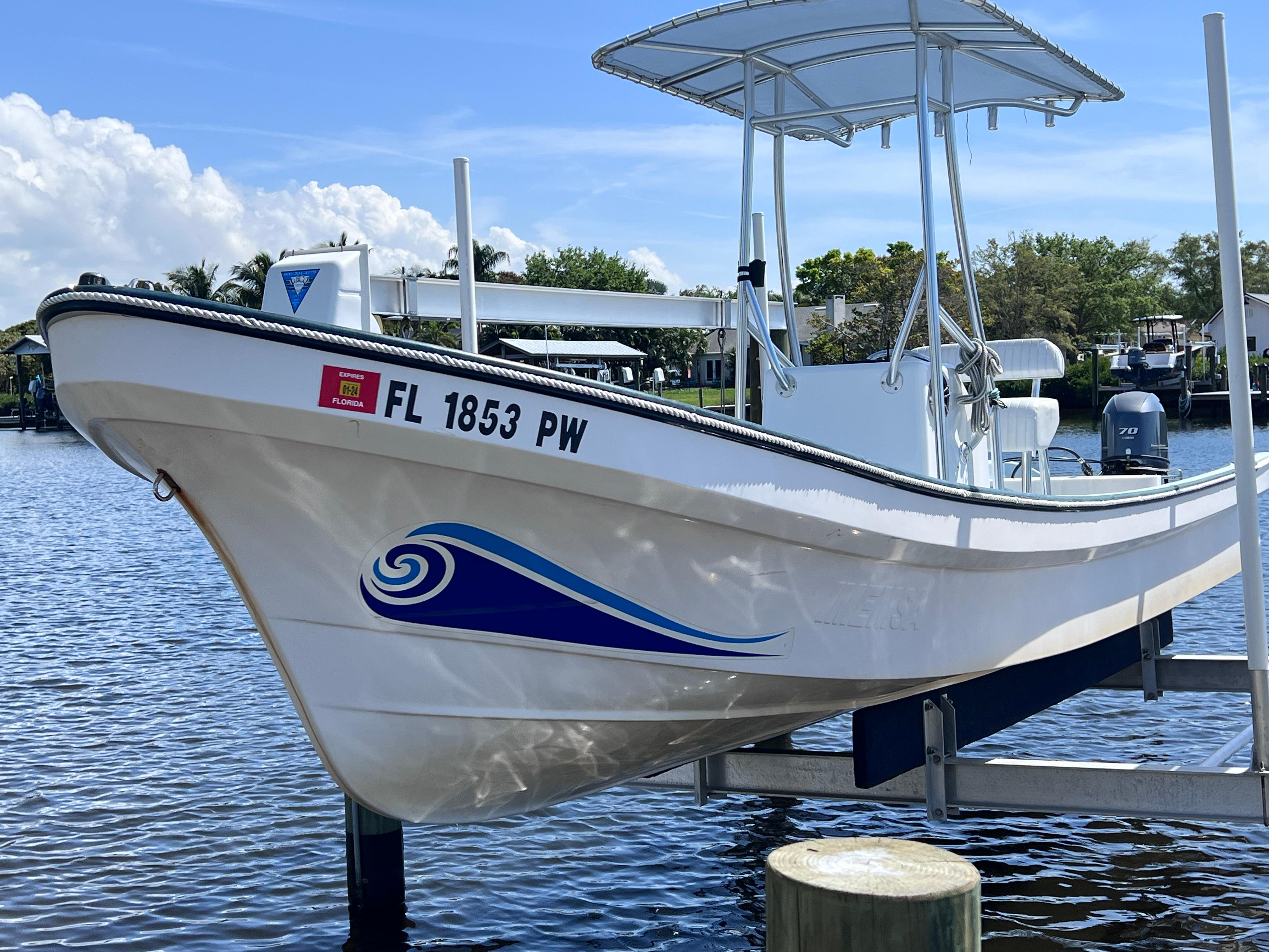 2015 Imemsa Panga 25 YAMAHA 70 TRAILER Midterkonsol til salg- YachtWorld