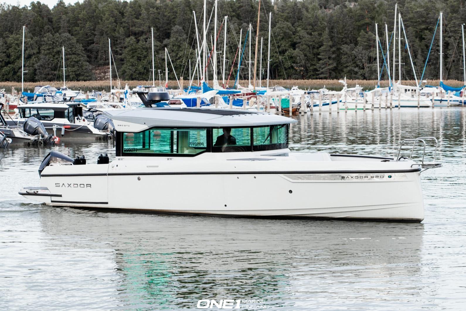 Saxdor 320 GTC | 2022 | 10m | Boatshop24