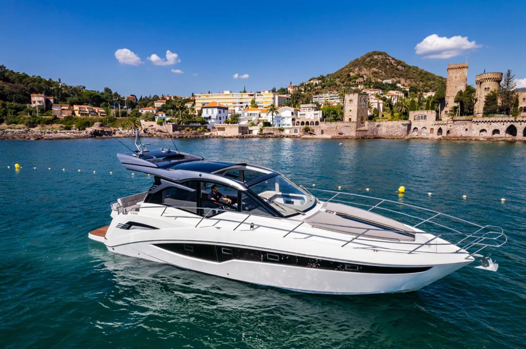 2020 Galeon 425 HTS Cruiser for sale - YachtWorld