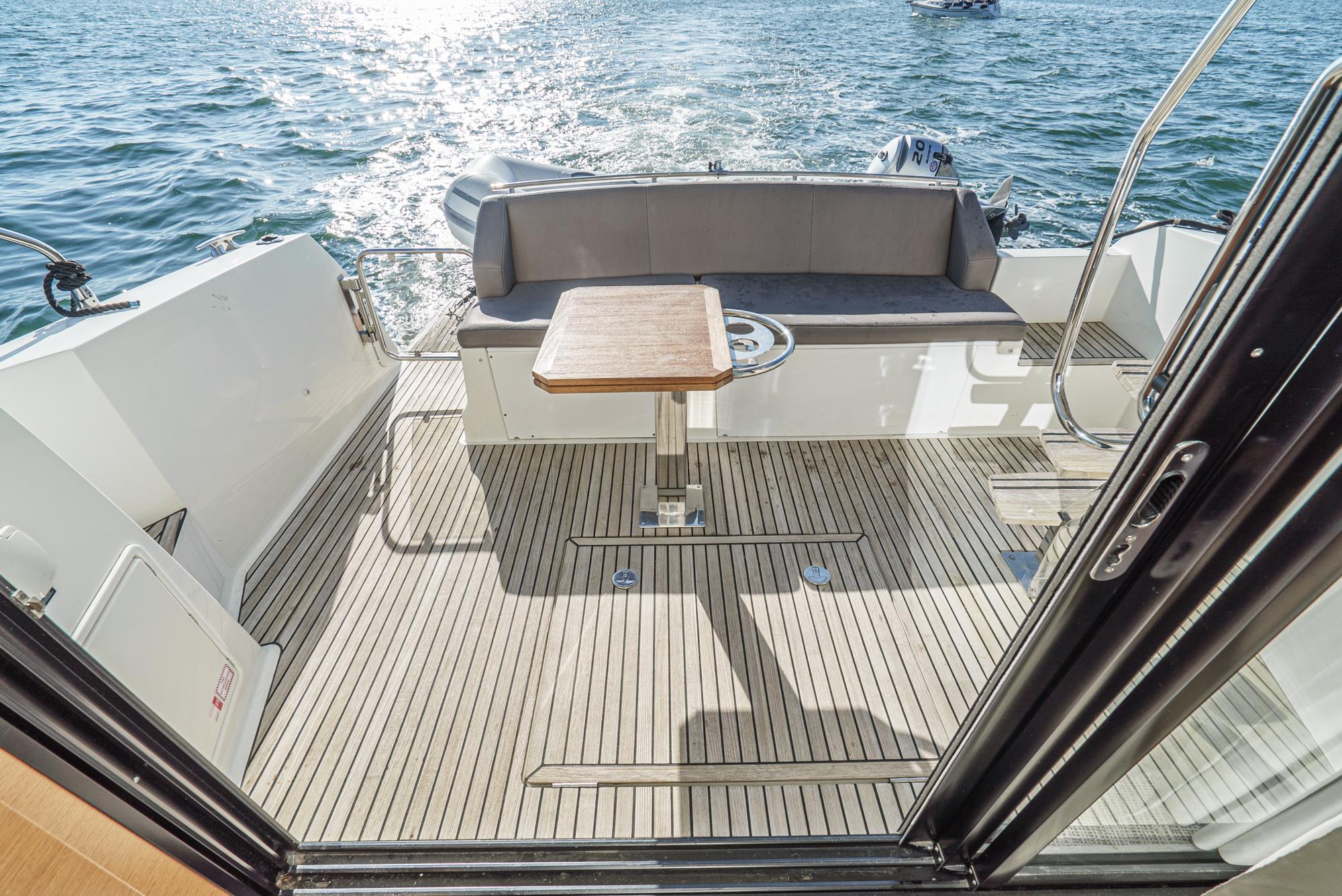 2015 Prestige 420 Flybridge for sale - YachtWorld