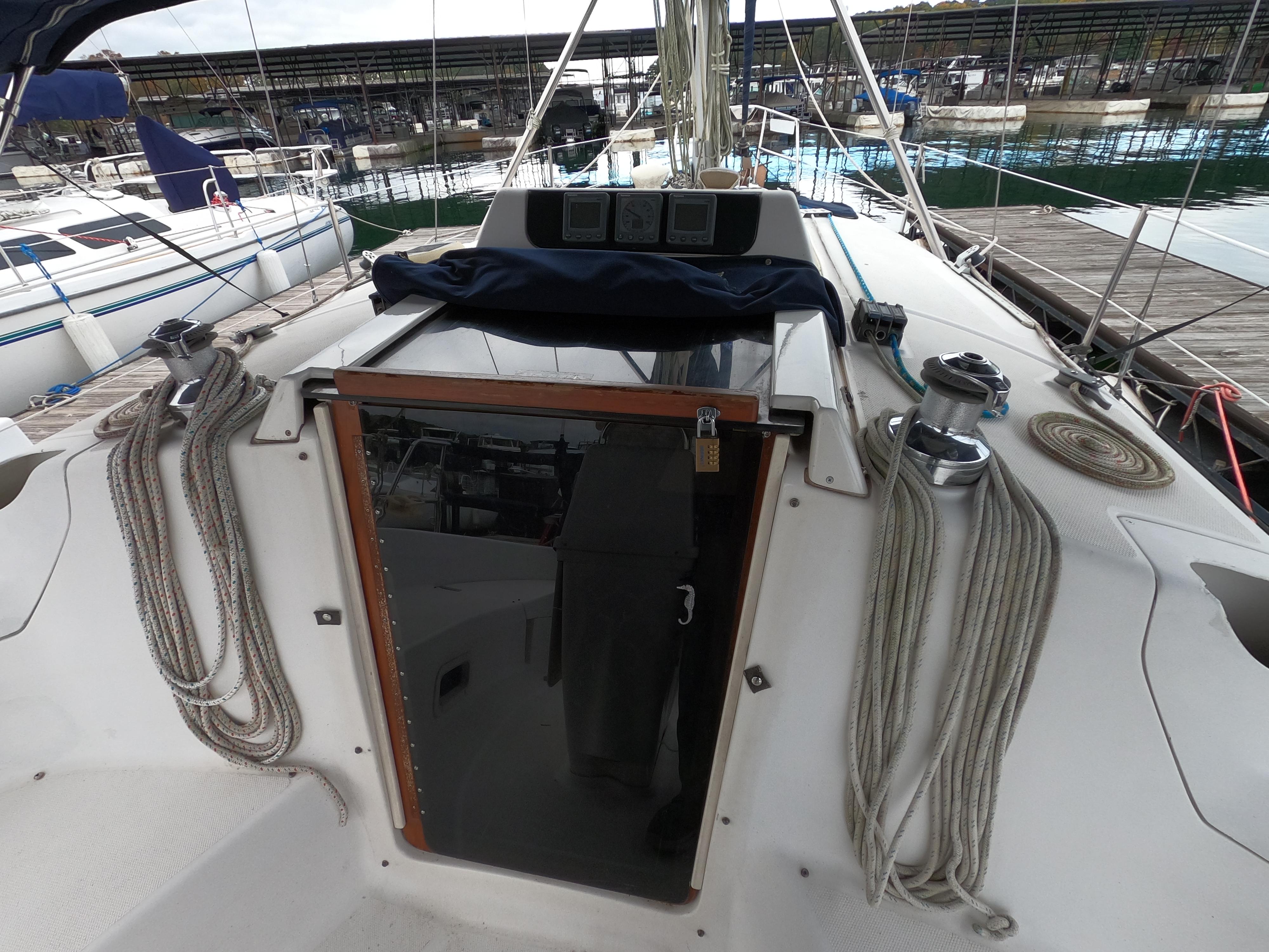 1998 Hunter 310 Cruiser for sale - YachtWorld