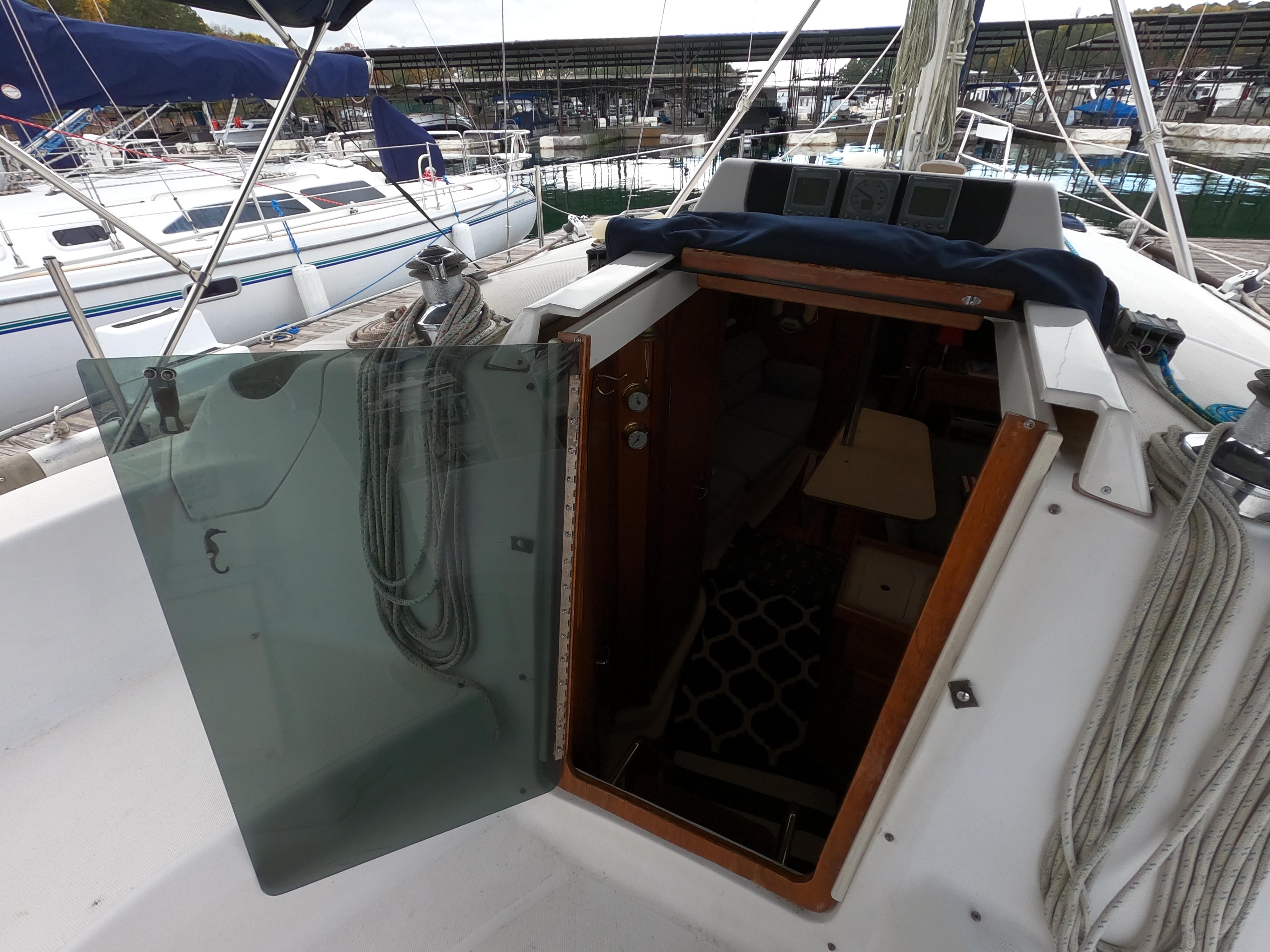 1998 Hunter 310 Cruiser for sale - YachtWorld