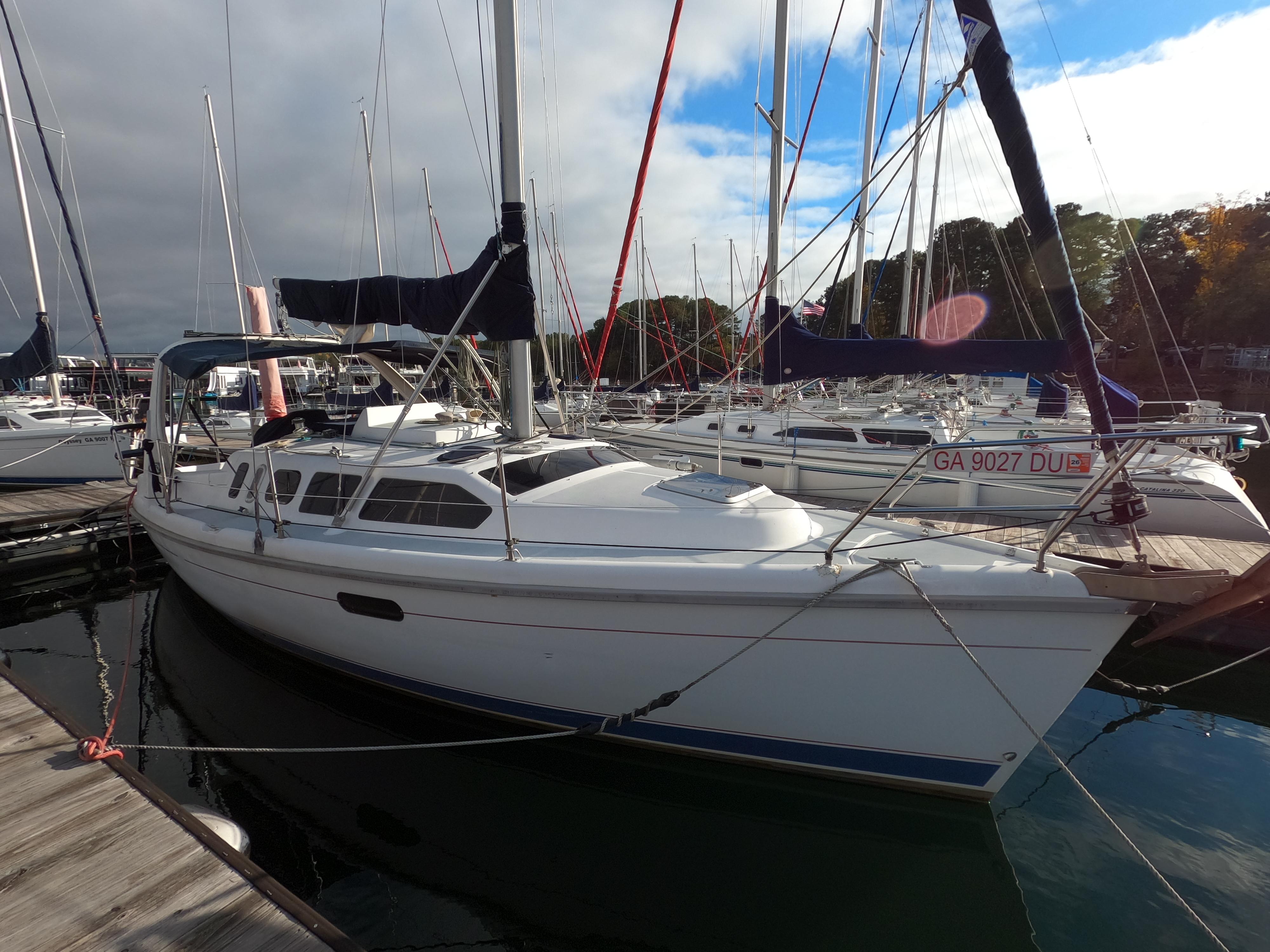 1998 Hunter 310 Cruiser for sale - YachtWorld