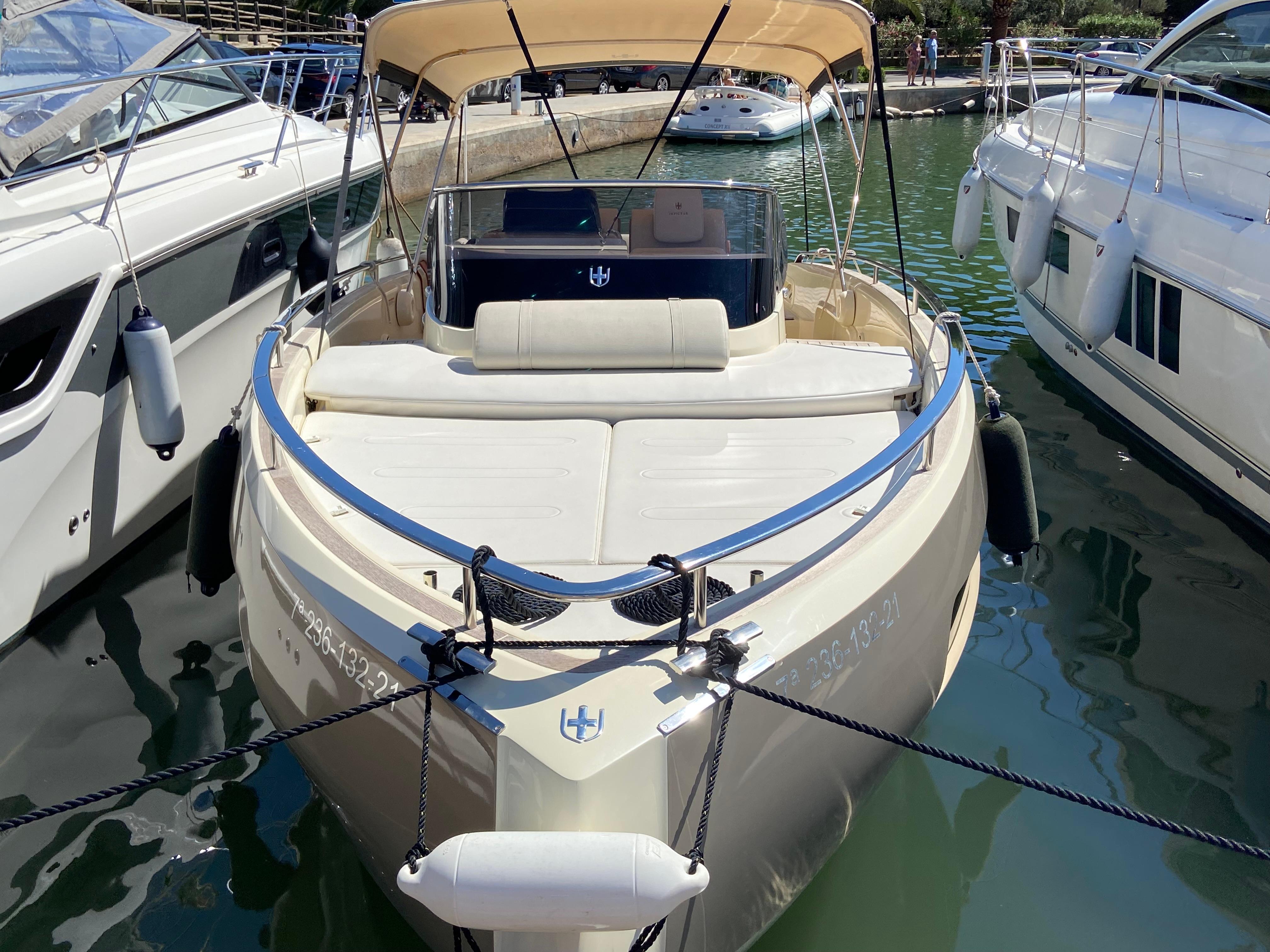 2021 Invictus 280 GT Centre Console for sale - YachtWorld
