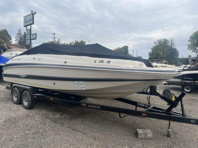 2004 Larson Escape 234 Deck Boat Other for sale - YachtWorld
