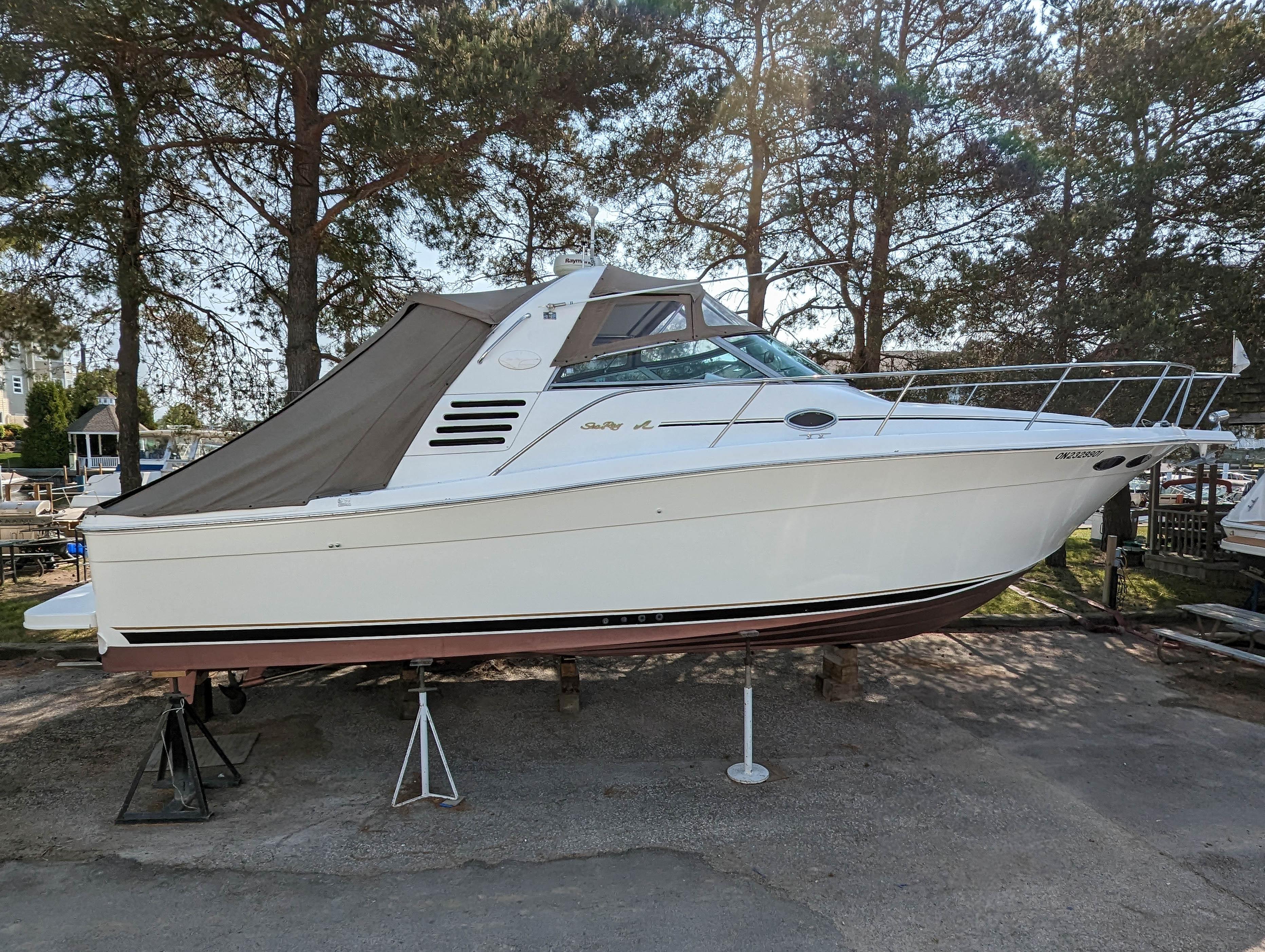 1999 Sea Ray 330 Express Cruiser Expresskruisers te koop- YachtWorld