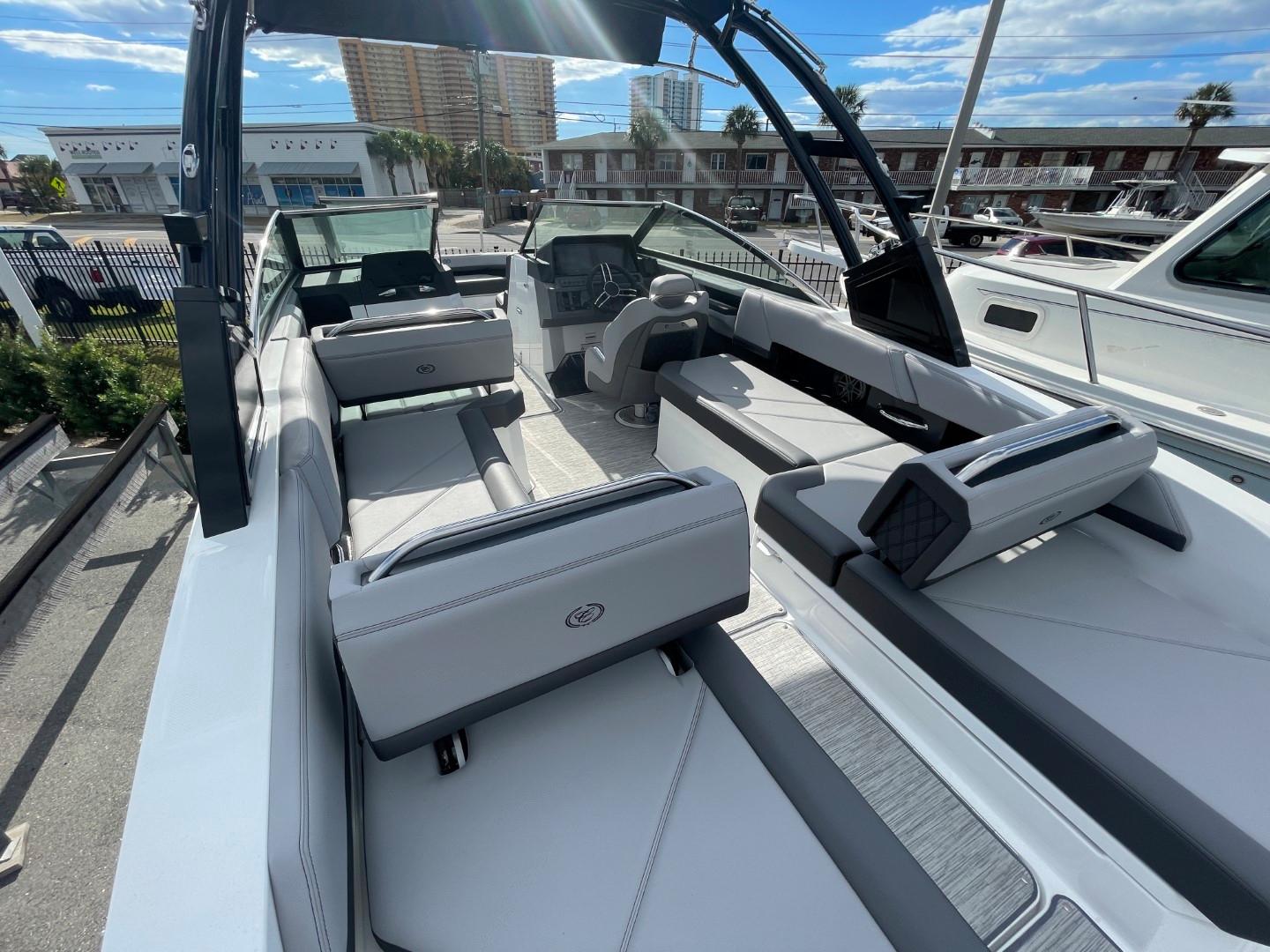 2023 Cobalt R6 Bowrider for sale - YachtWorld