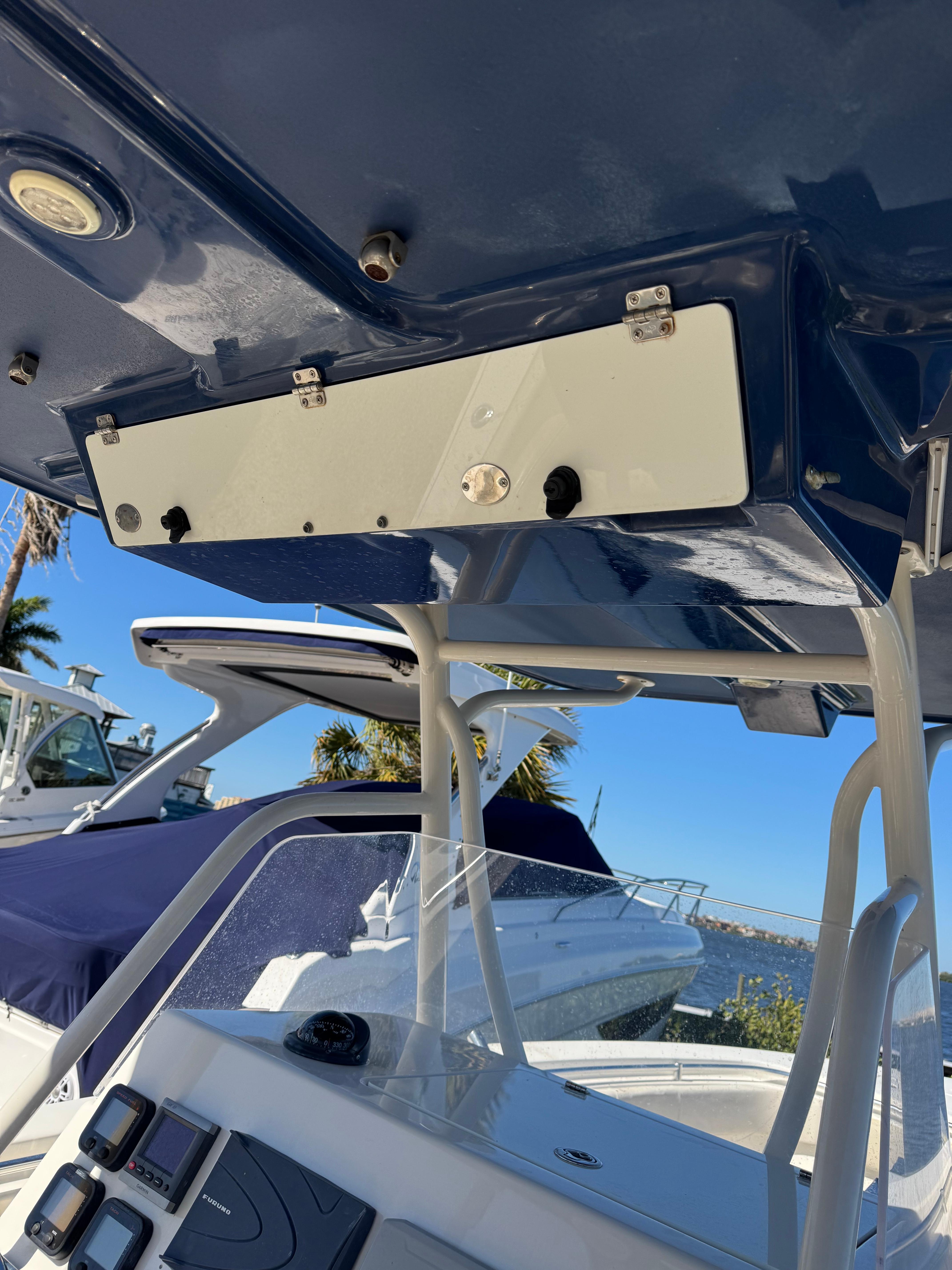 2013 Cobia 296 Center Console Saltwater Fishing for sale - YachtWorld