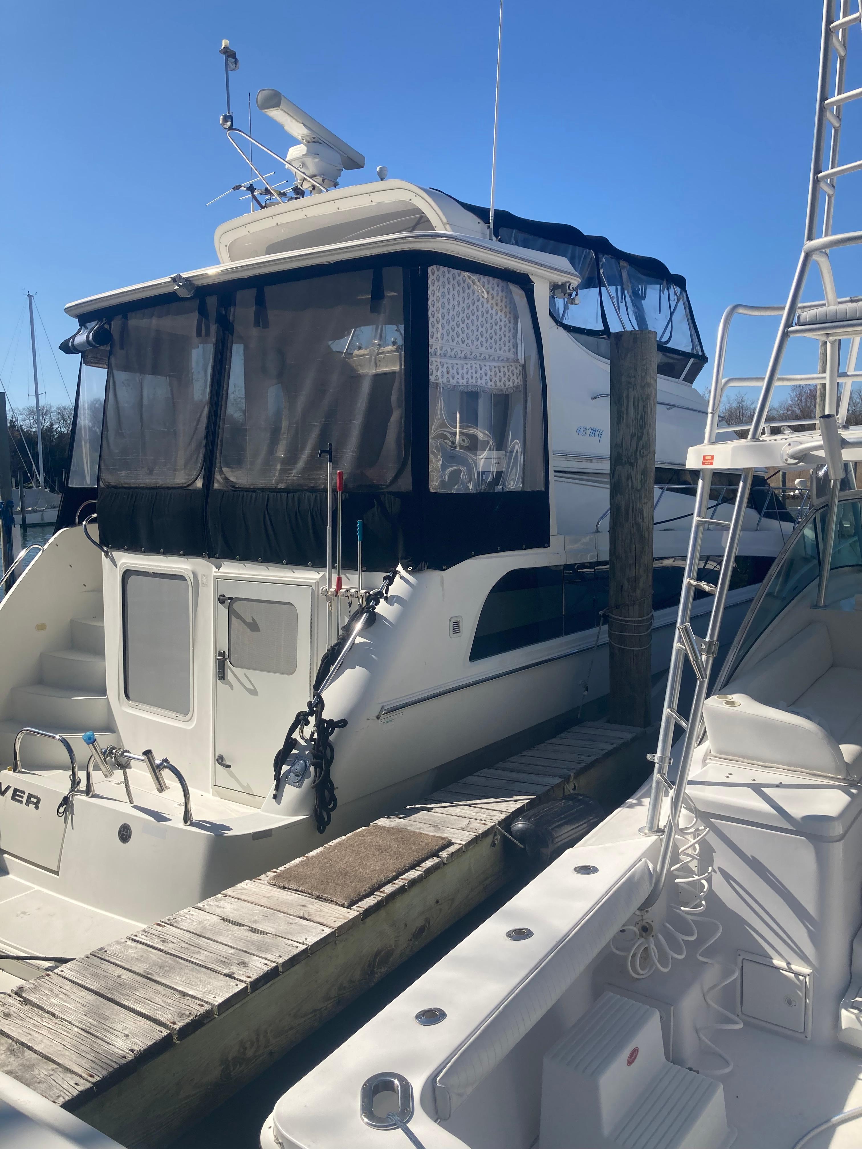 2006 Carver 43 Motor Yacht Kruisers te koop- YachtWorld