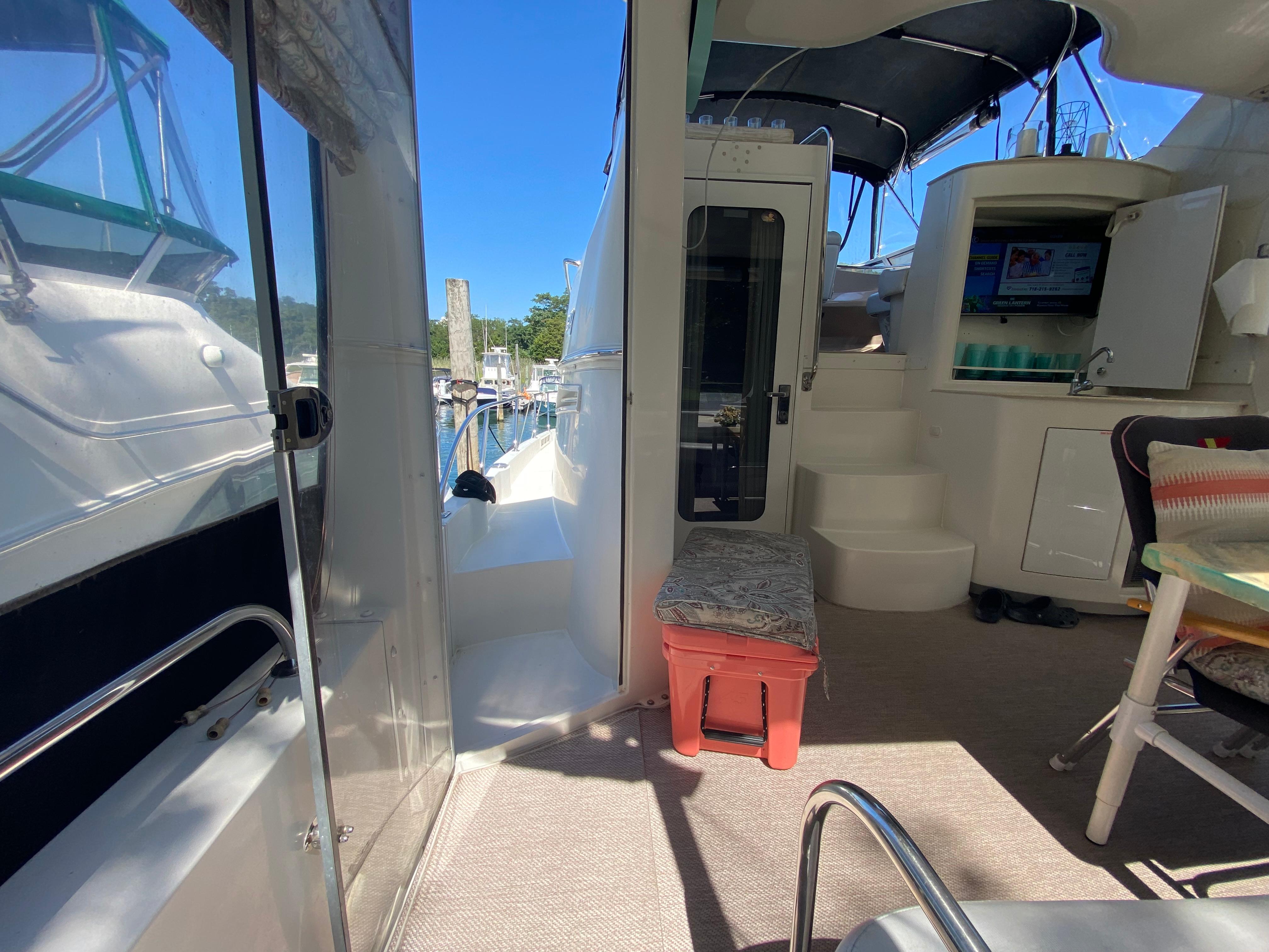 2006 Carver 43 Motor Yacht Kruisers te koop- YachtWorld