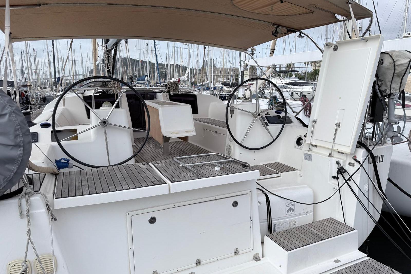 2016 Dufour 460 Grand Large Racer/ Cruiser Segelboote Kaufen - YachtWorld