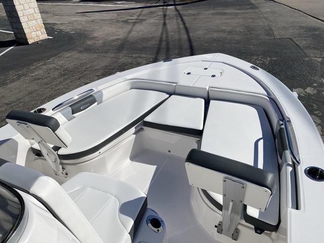 2023 Robalo 206 Bay for sale - YachtWorld