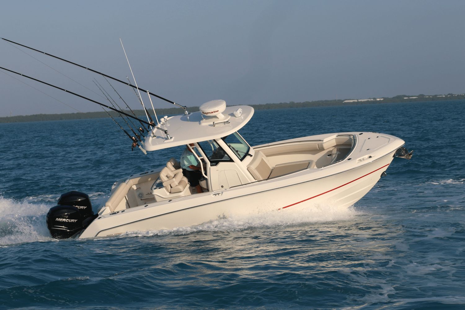 2026 Boston Whaler 280 Outrage Center Console for sale - YachtWorld