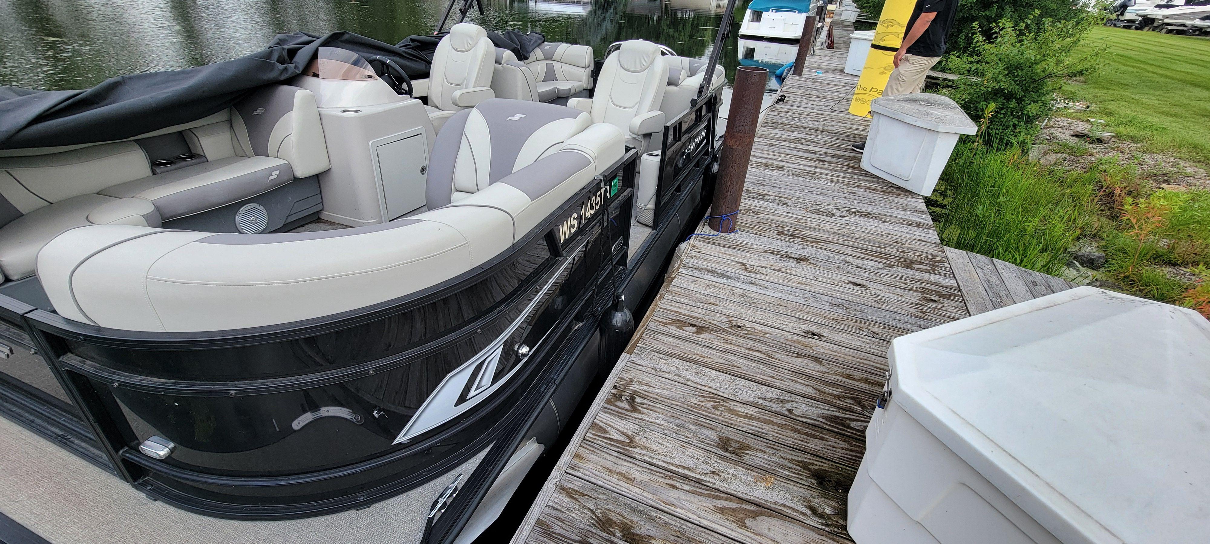 2021 Starcraft EXS3TT Pontoon for sale - YachtWorld