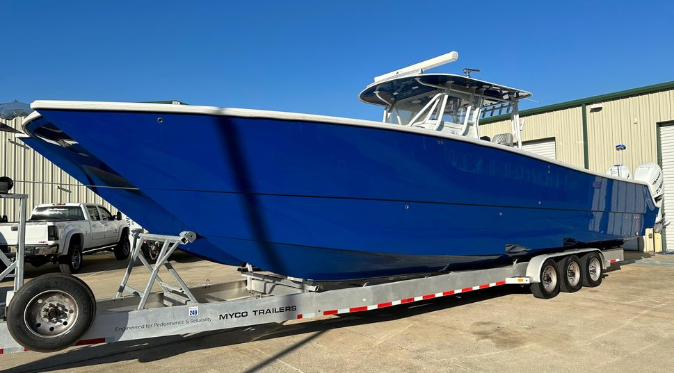 2017 Freeman 42 LR Center Console for sale - YachtWorld