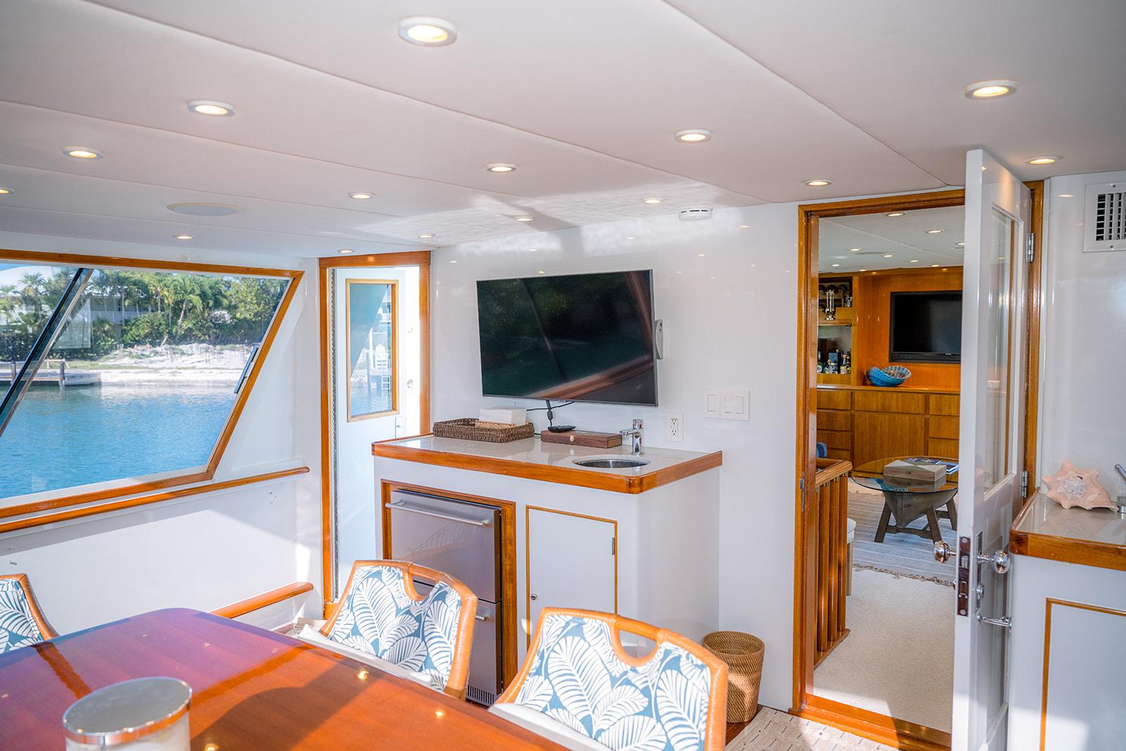 1986 Motor Yachts Burger for sale - YachtWorld