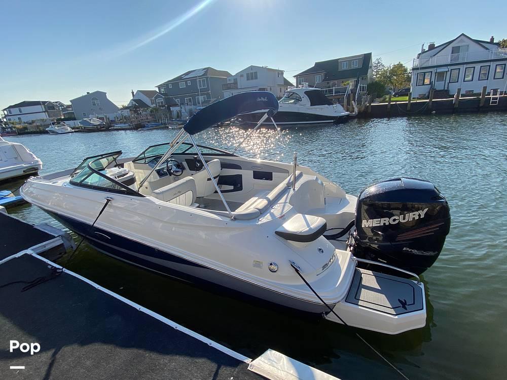 Used 2016 Sea Ray 240 Sundeck - New York | TopBoats