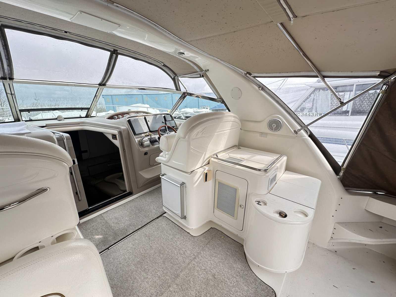 1999 Sea Ray 370 Express Cruiser Express Cruiser for sale - YachtWorld