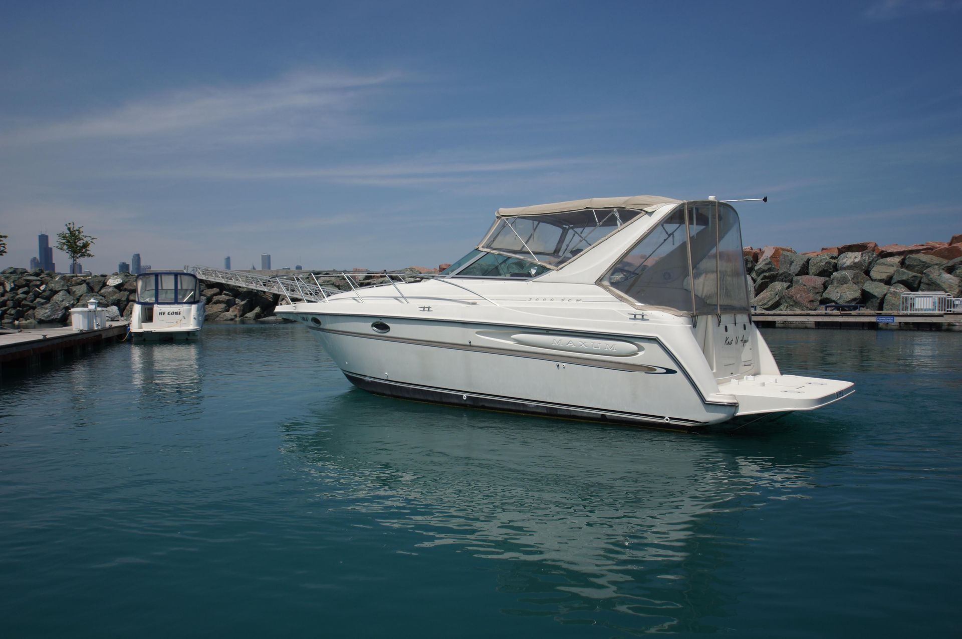 2000 Maxum 3000 SCR - Weber Yachts