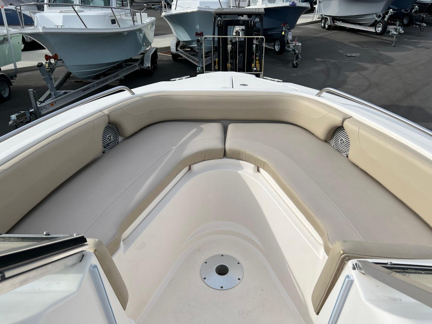 2015 Pursuit DC 235 Dual Console Dual Console for sale - YachtWorld