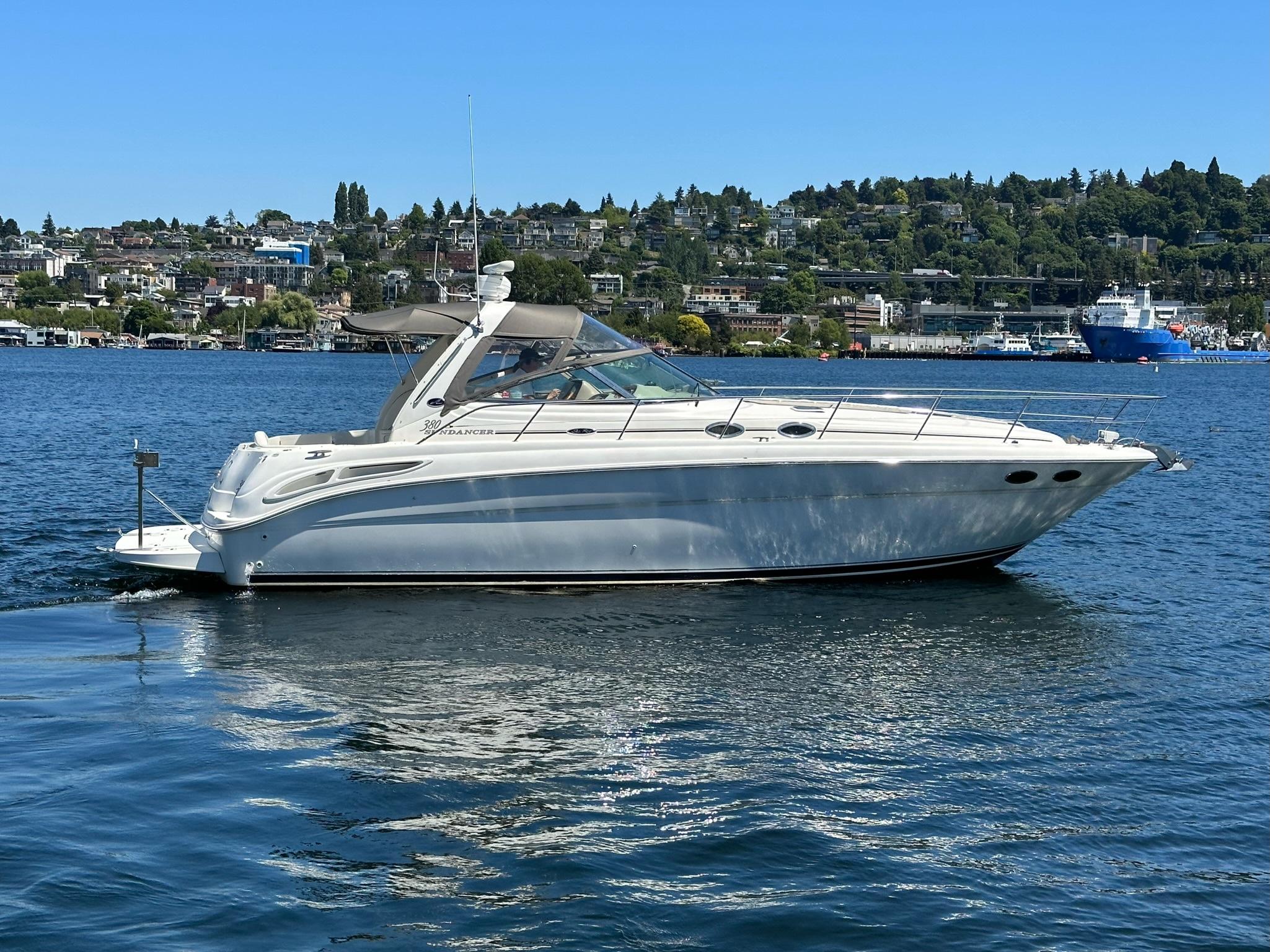 2003 Sea Ray 380 Sundancer Express Cruiser for sale - YachtWorld