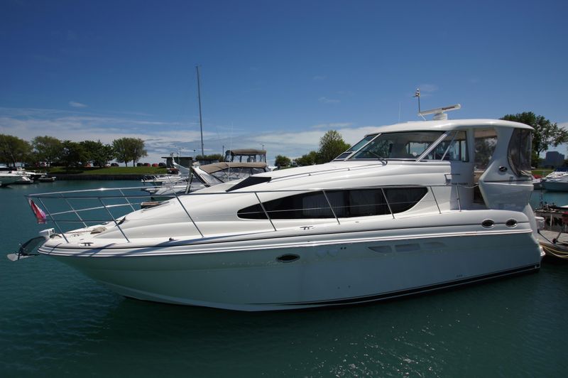 2003 Sea Ray 390 Motor Yacht - Weber Yachts