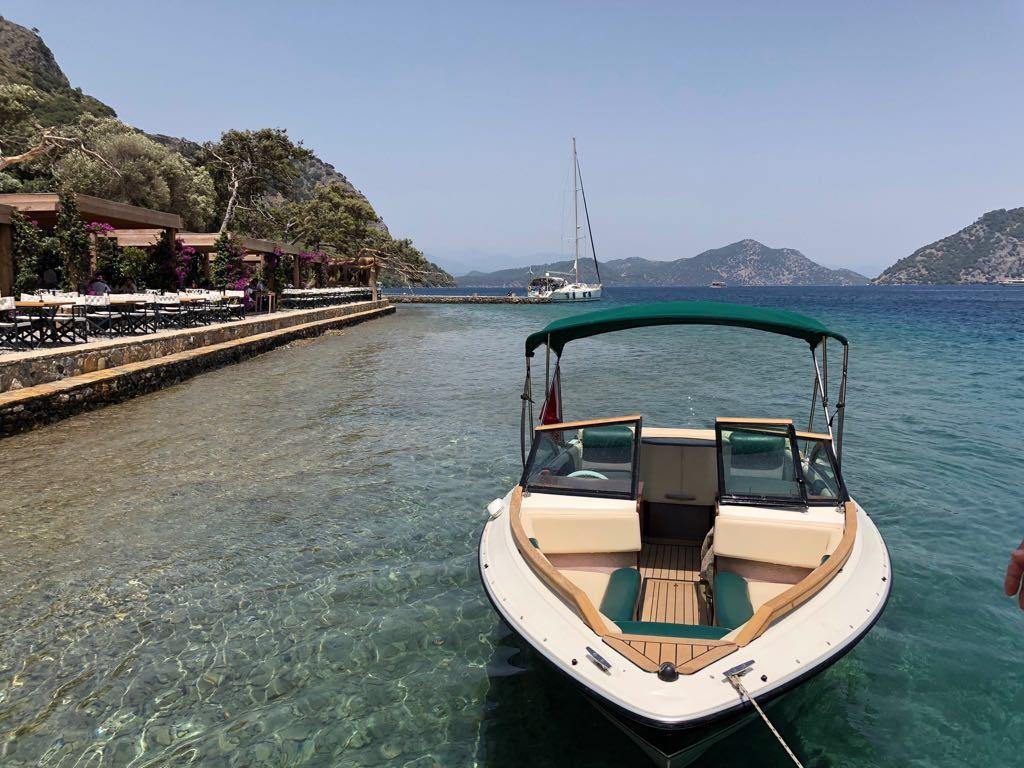 1987 Sea Ray Seville Sports Cruiser for sale - YachtWorld