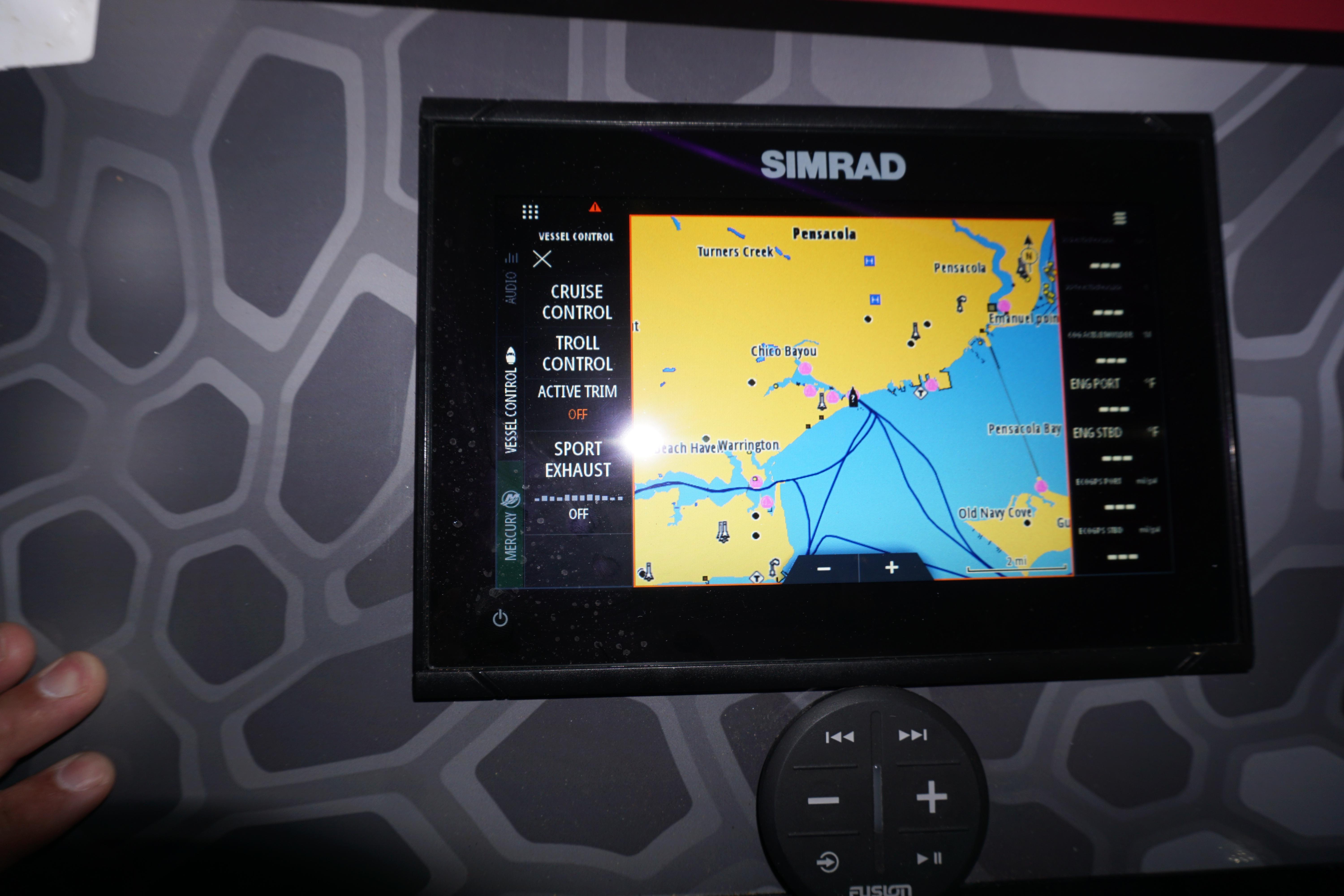 1998 Active Thunder 32 CC High Performance for sale - YachtWorld