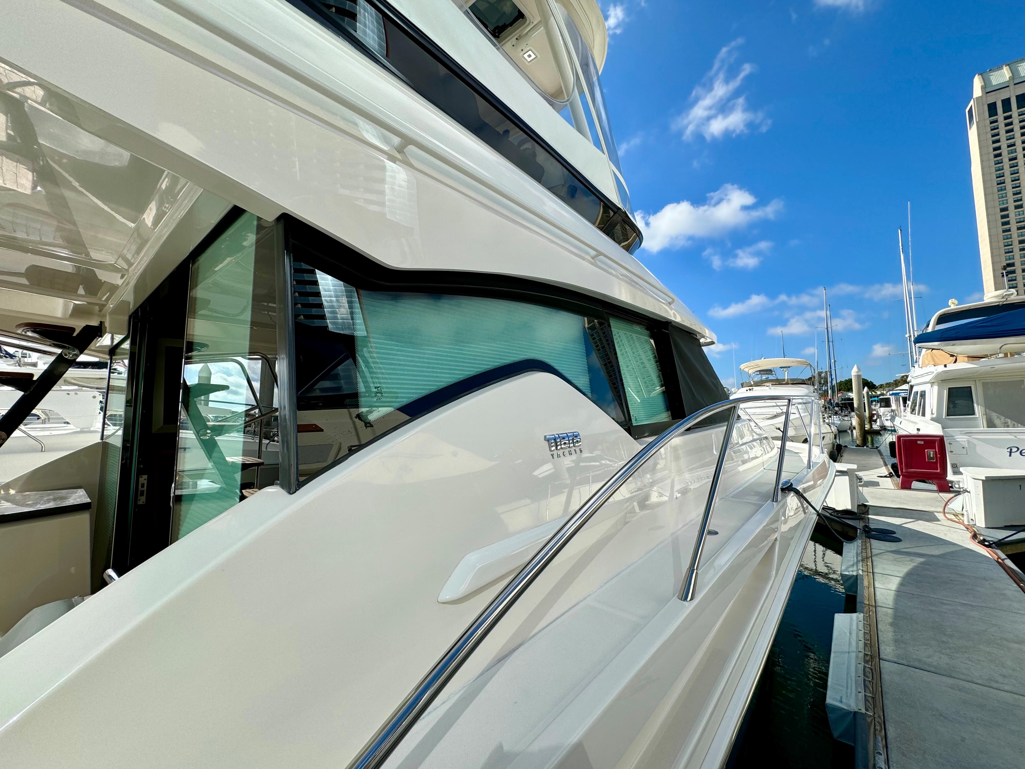 2018 Tiara Yachts F44 Flybridge for sale - YachtWorld