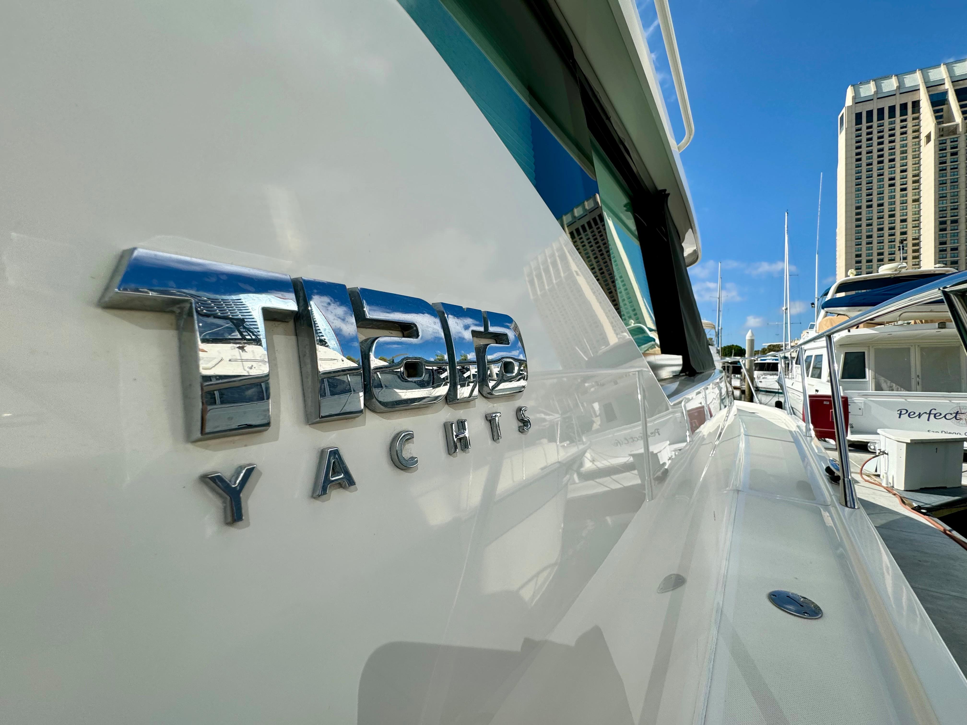 2018 Tiara Yachts F44 Flybridge for sale - YachtWorld