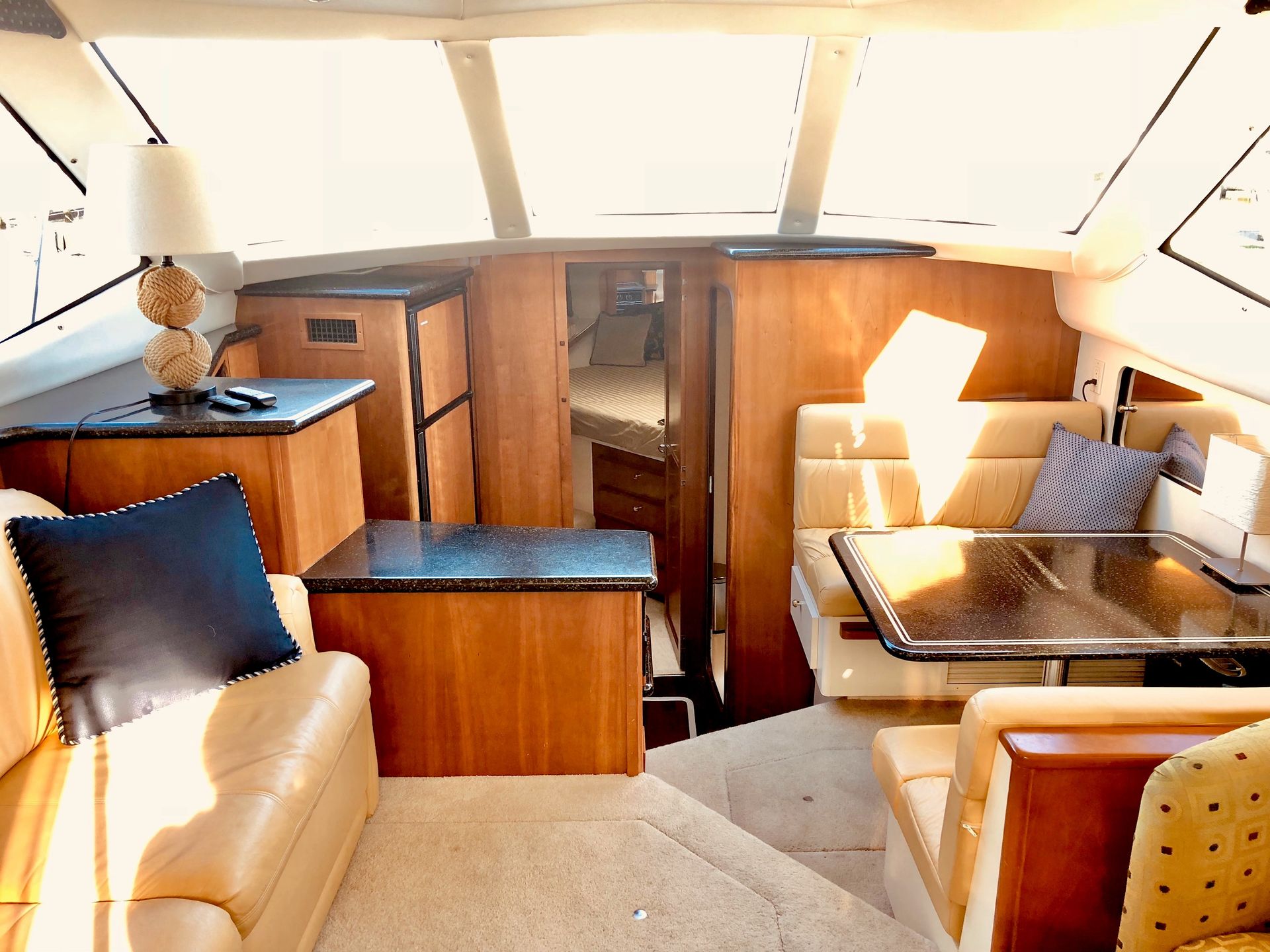 2001 Carver 356 Motor Yacht - Weber Yachts