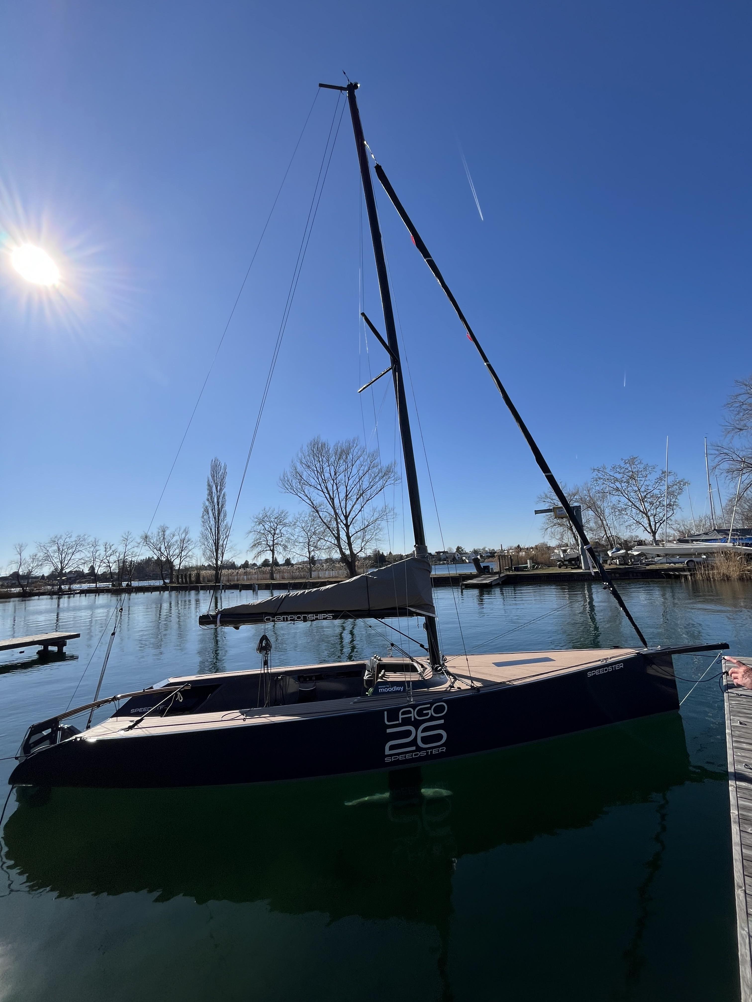 Nieuw 2025 Custom LAGO 26 SPEEDSTER - Charente-Maritime ( 17 ) | Botenbank