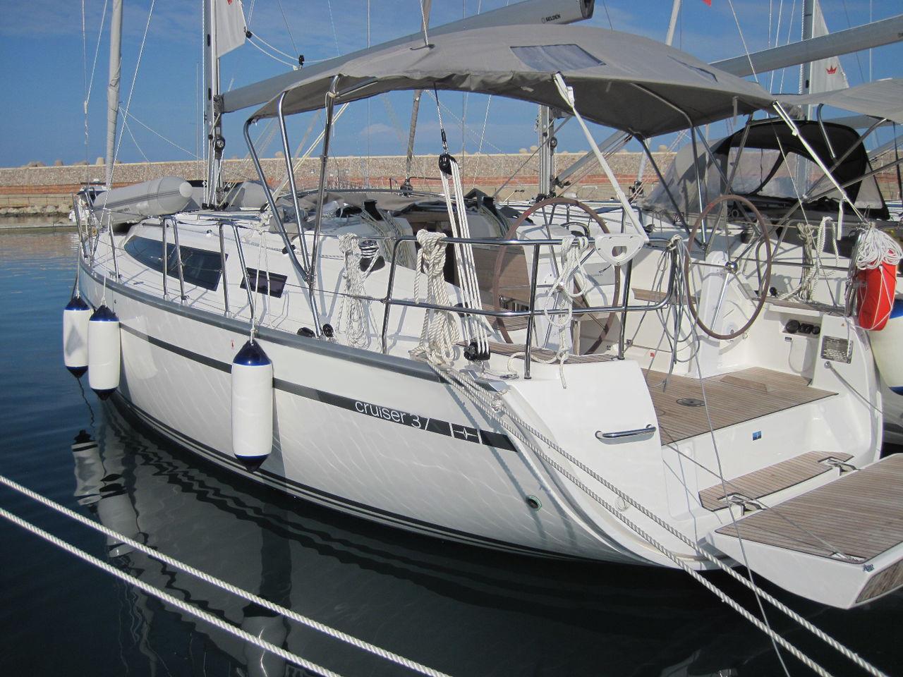 Used 2017 Bavaria Cruiser 37 - Huelva | TopBoats