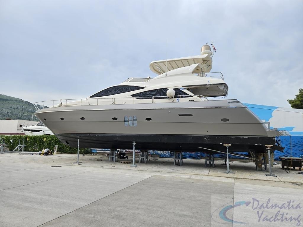 AB 70 | 2008 | 21m | Boatshop24