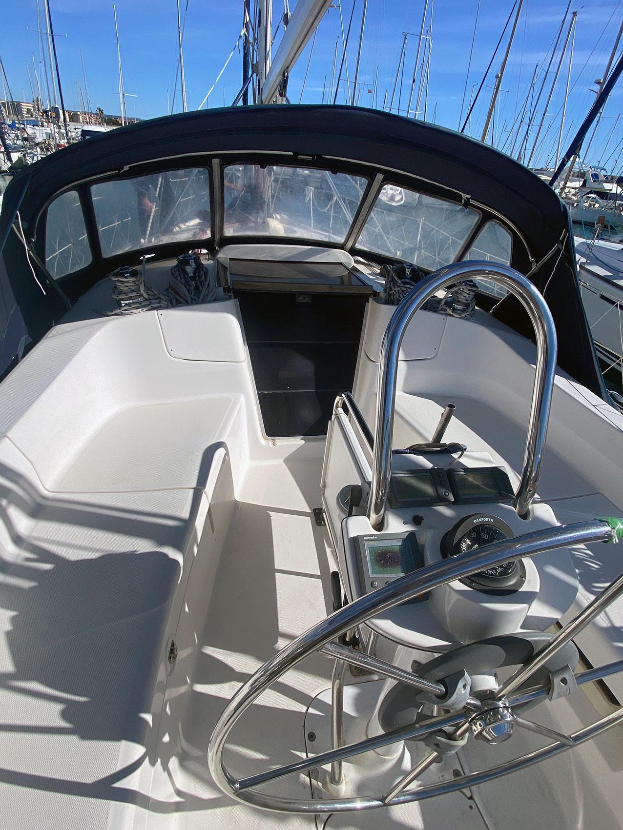 2003 Hunter 356 Motorsailer for sale - YachtWorld