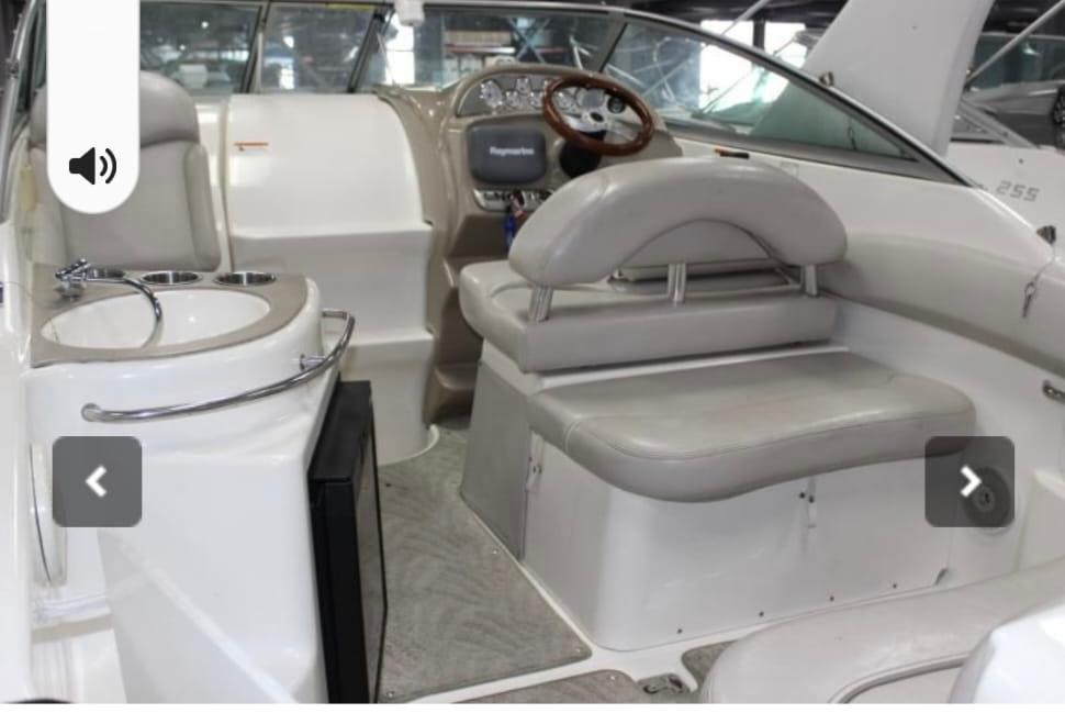 2007 Larson Cabrio 274 Cruiser for sale - YachtWorld