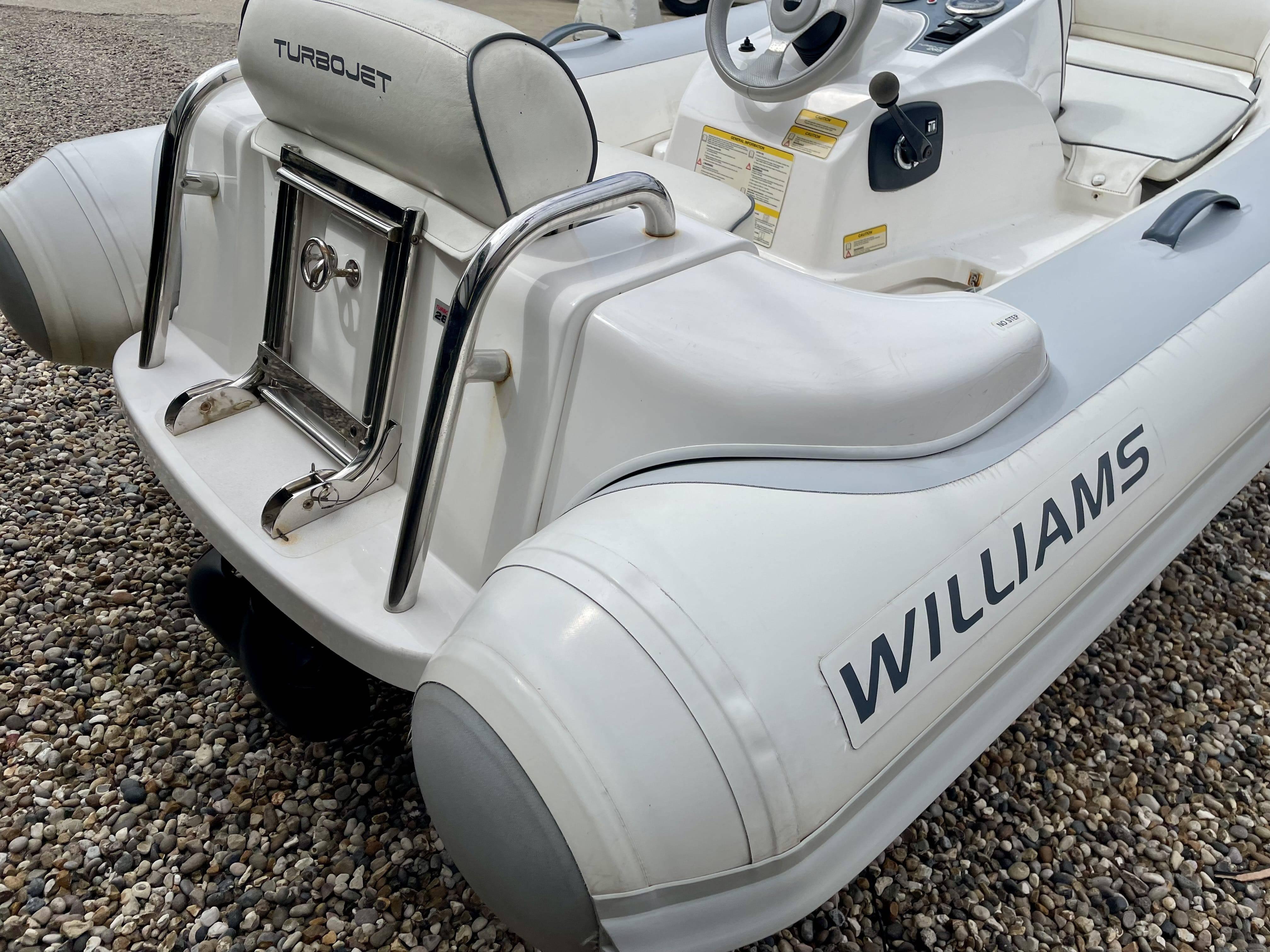 Occasion 2010 Williams Jet Tenders Turbojet 285 - Essex | YachtFocus
