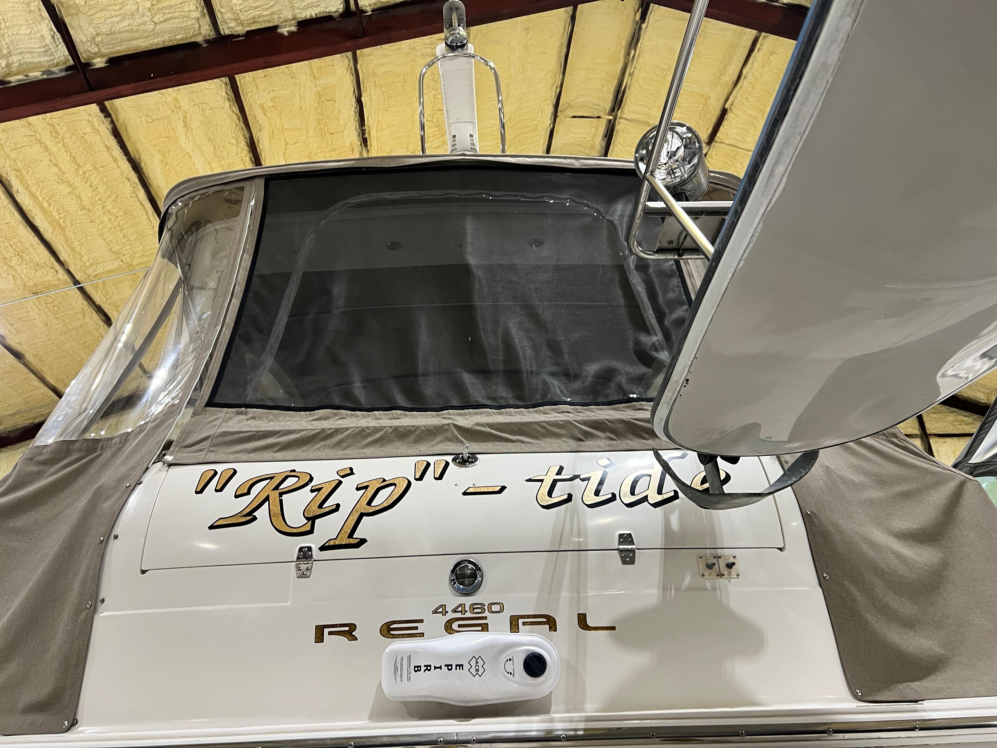 2002 Regal Commodore 4260 Motor Yachts for sale - YachtWorld